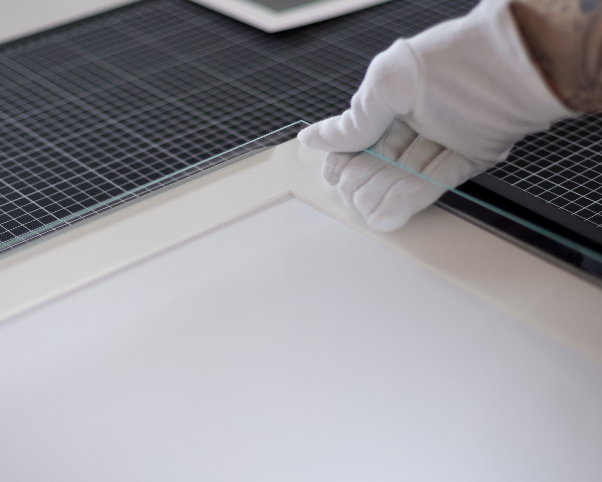 Frame Fine Art Prints Yourself, with HALBE Rahmen - Leigh Schneider