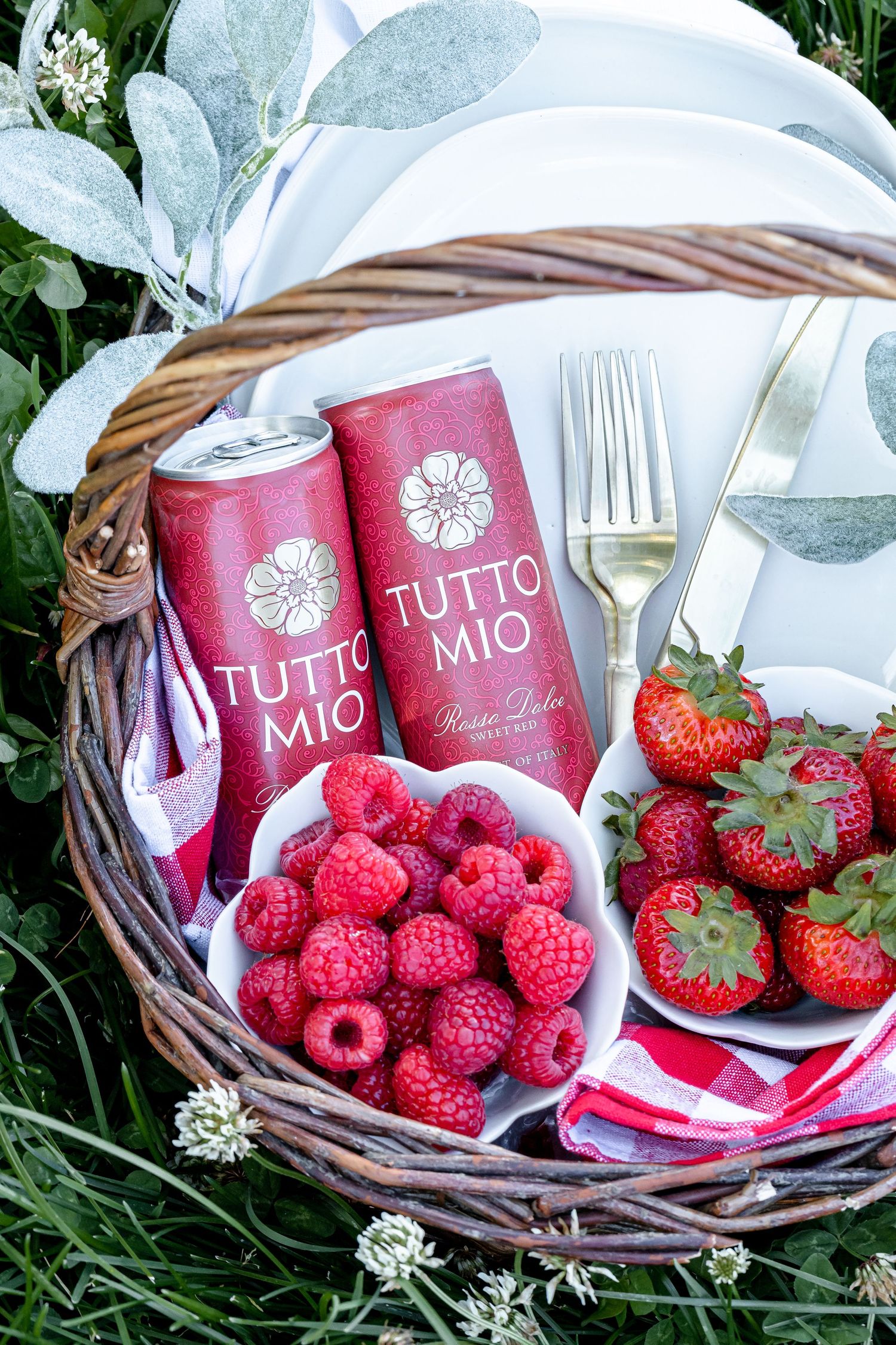 Product - The Dainty Blueberry Photography