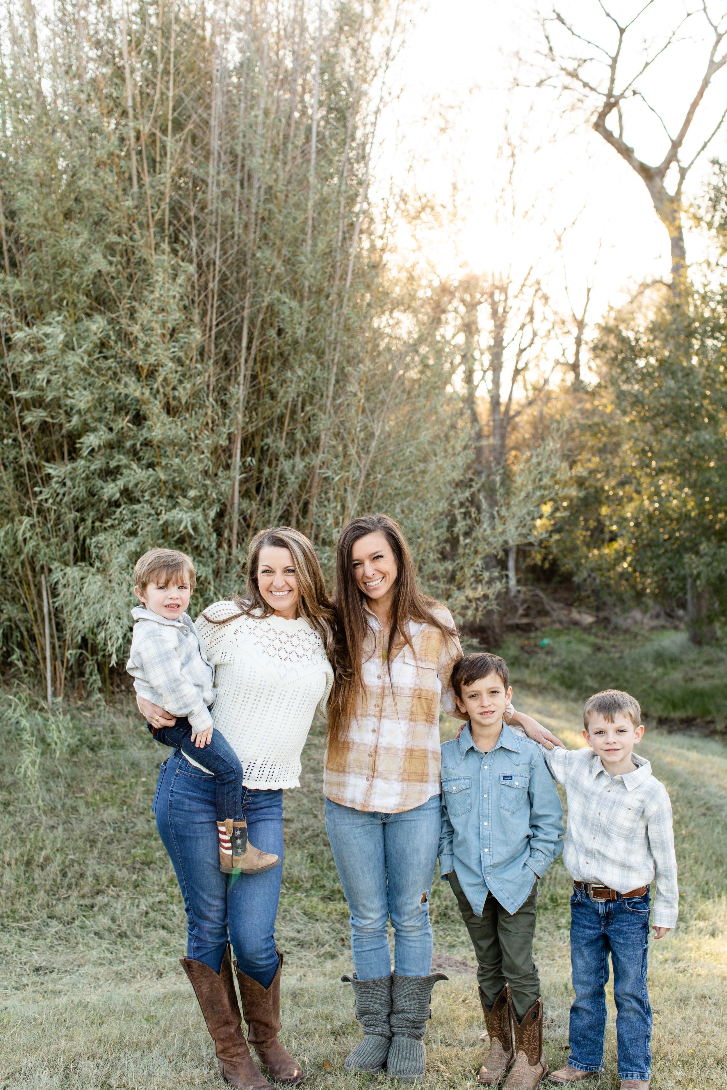 The Stavinoha Extended Family Photo Session | Bellville, TX - Makenzie ...