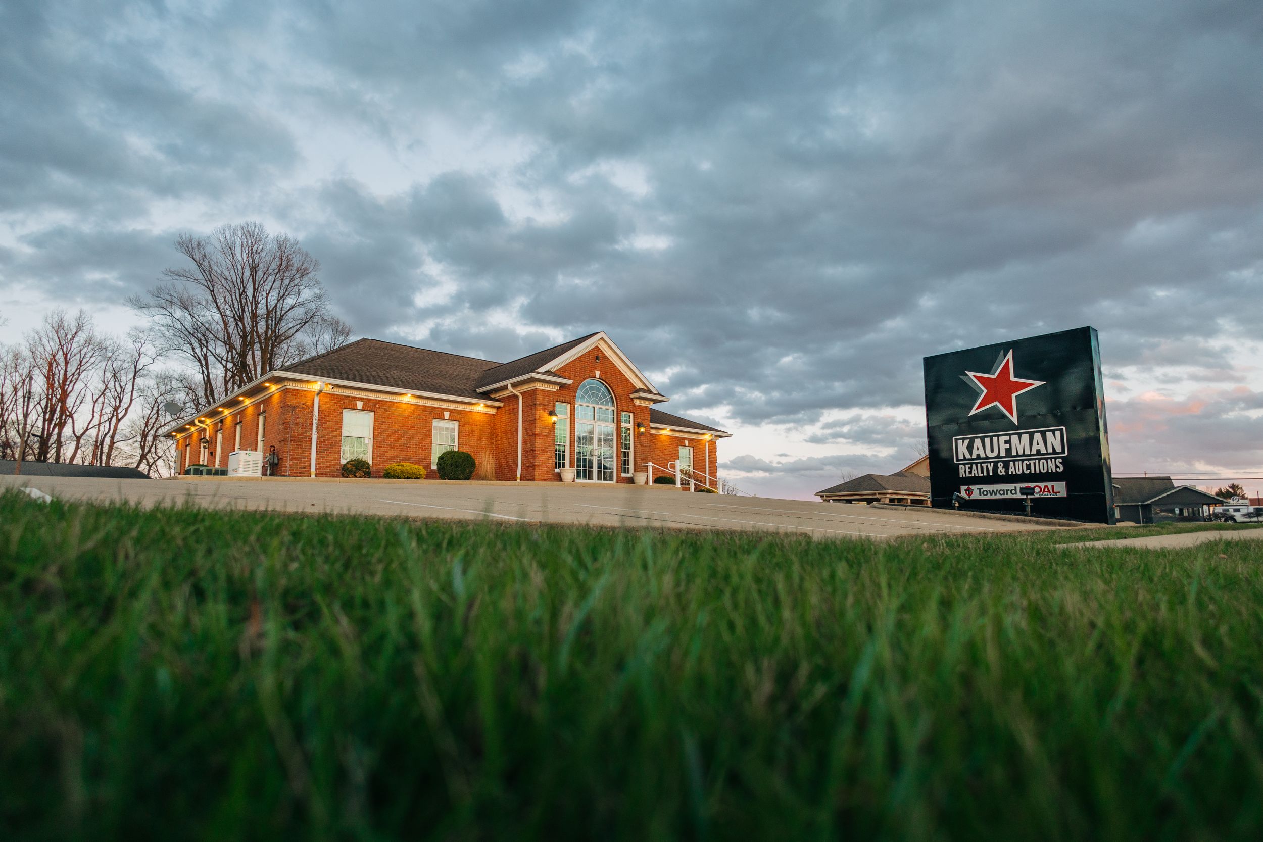 Brandon Yoder Creative