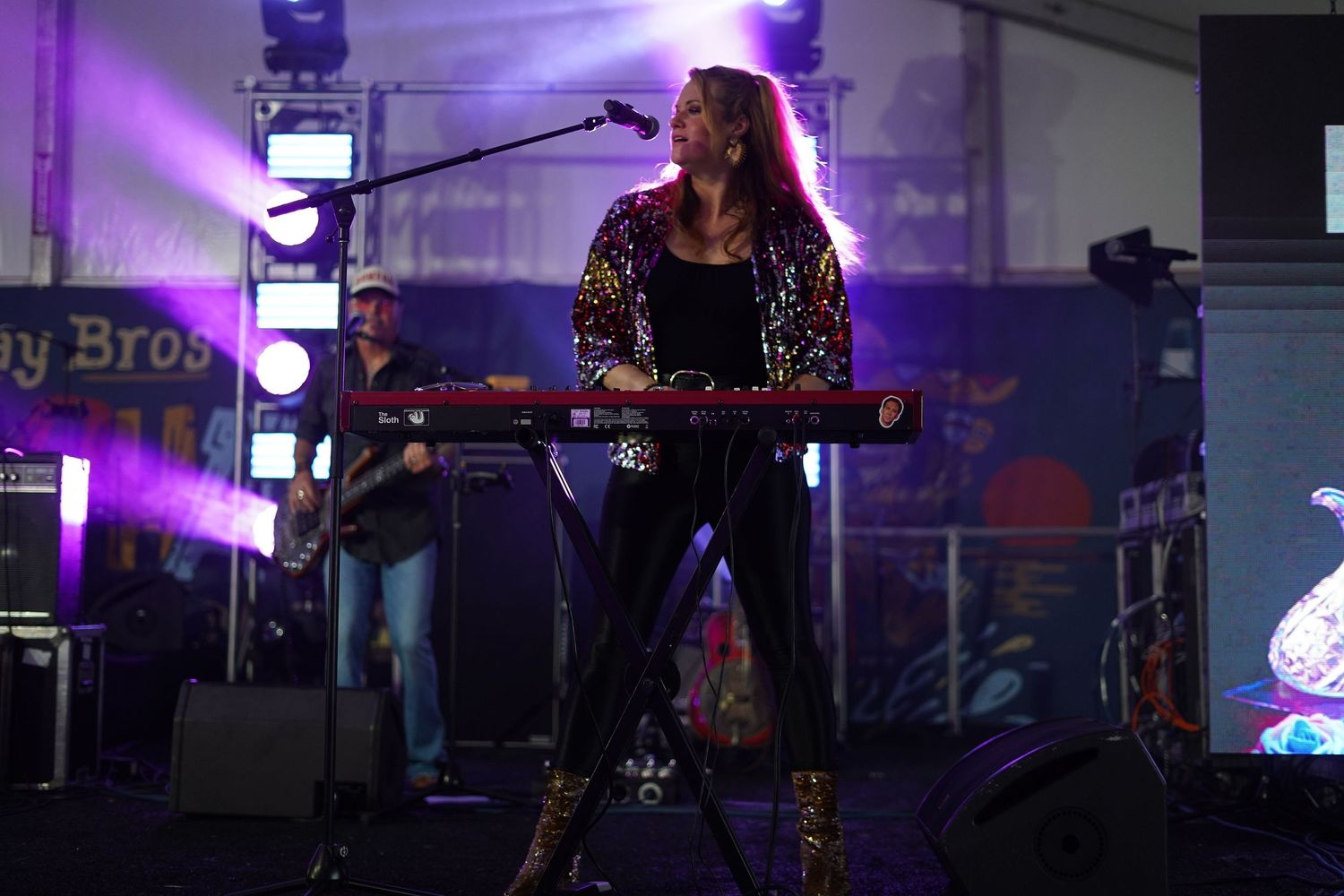 Event Coverage - Captured Beauty: Taylor Roth Photography