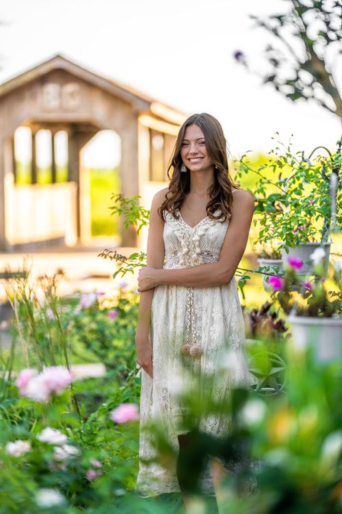 SENIOR PORTRAITS - SHEEN Photography