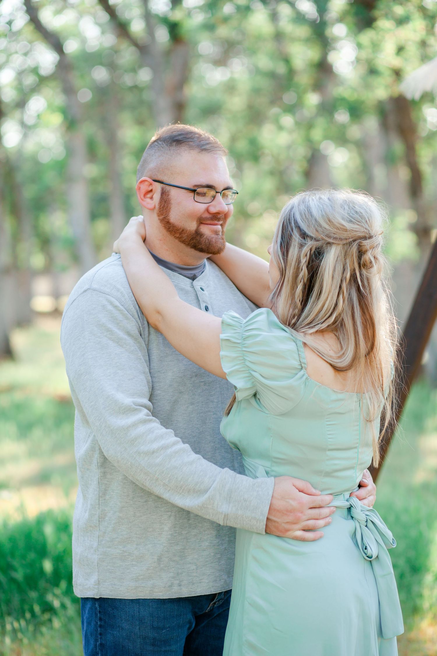 Hailey & Dylan's Engagement Session In the oaks Red Bluff Ca - HEATHER ...