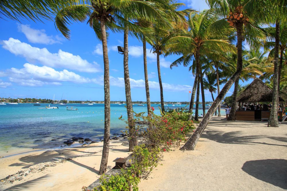 Le Mauricia: A Cozy and Relaxed Resort in Lush, Mysterious Mauritius ...