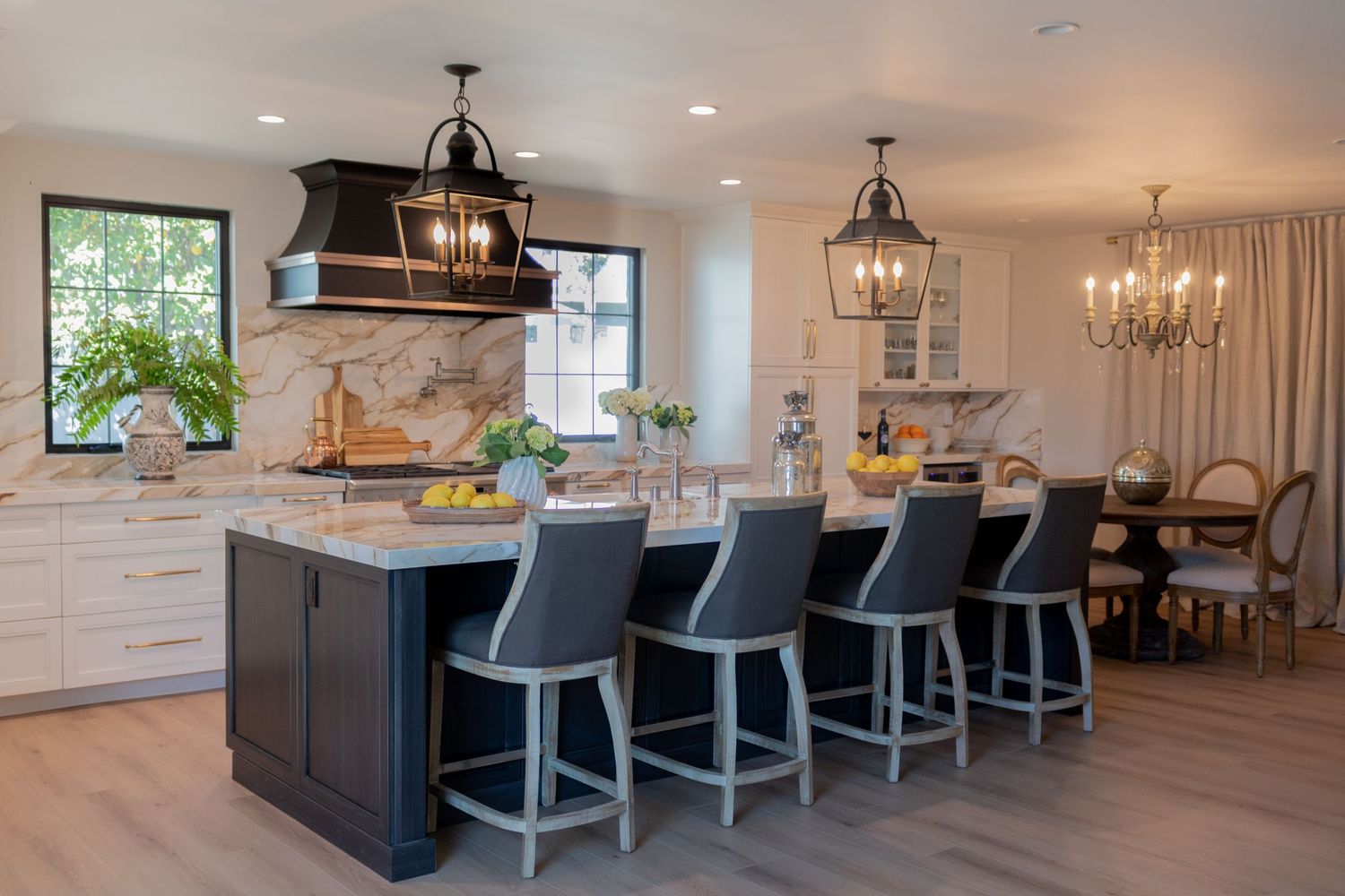 Traditional Orleans - Joelle Design