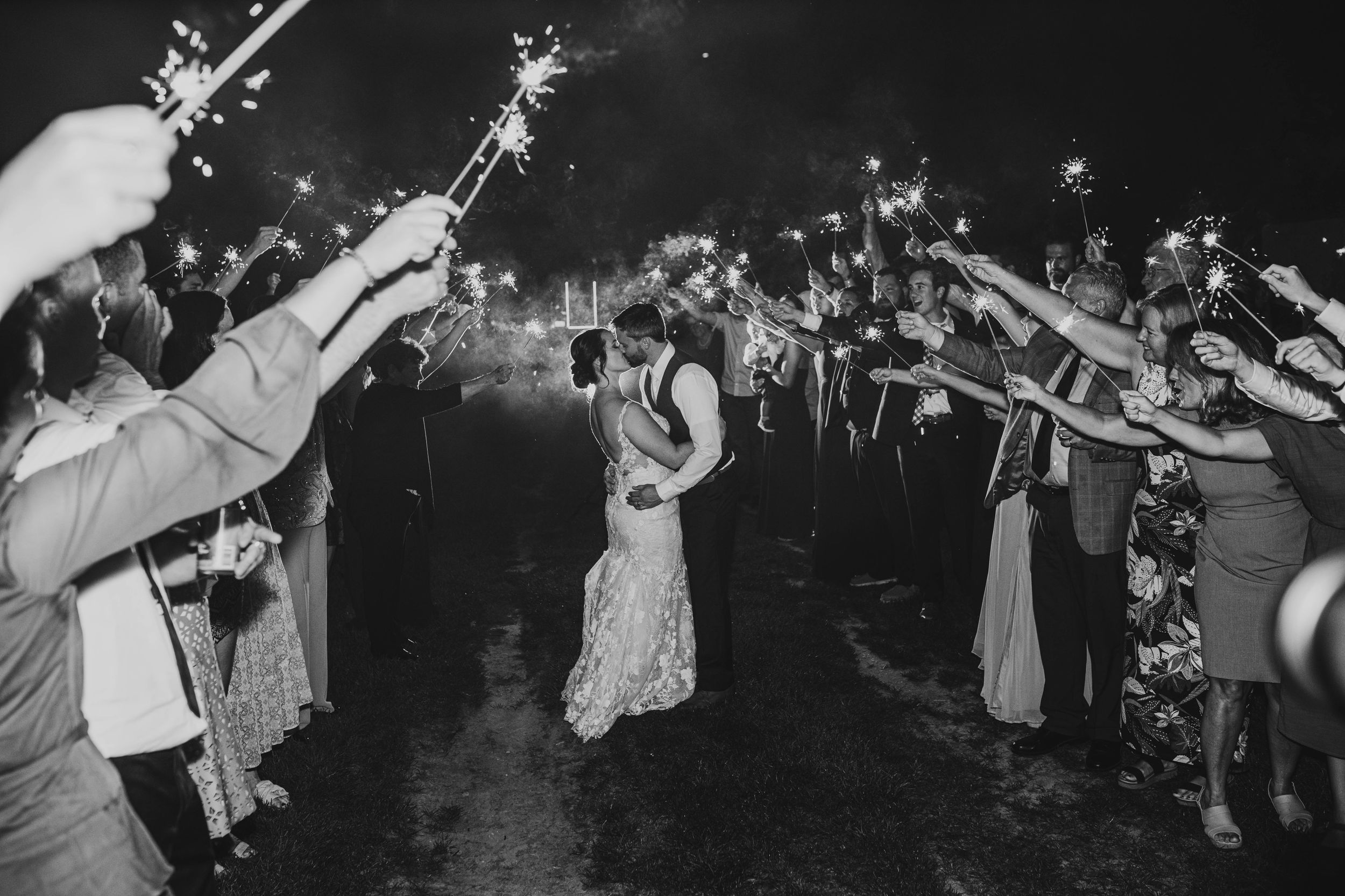 Traverse City Wedding & Elopement Photographer - Captured by Grace ...