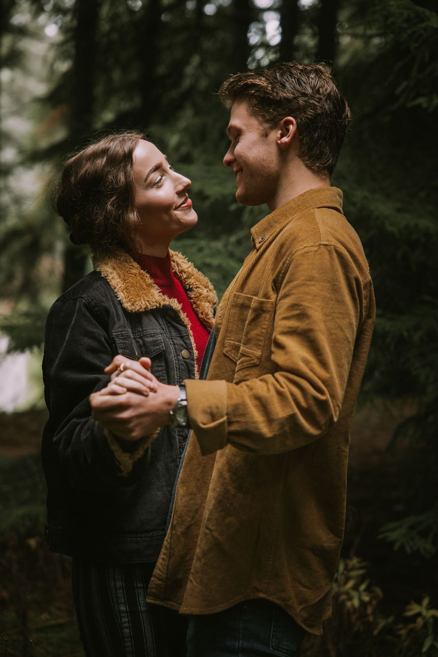 Lizzy & Jared Couple Session | Hoyt Arboretum in Portland, Oregon ...