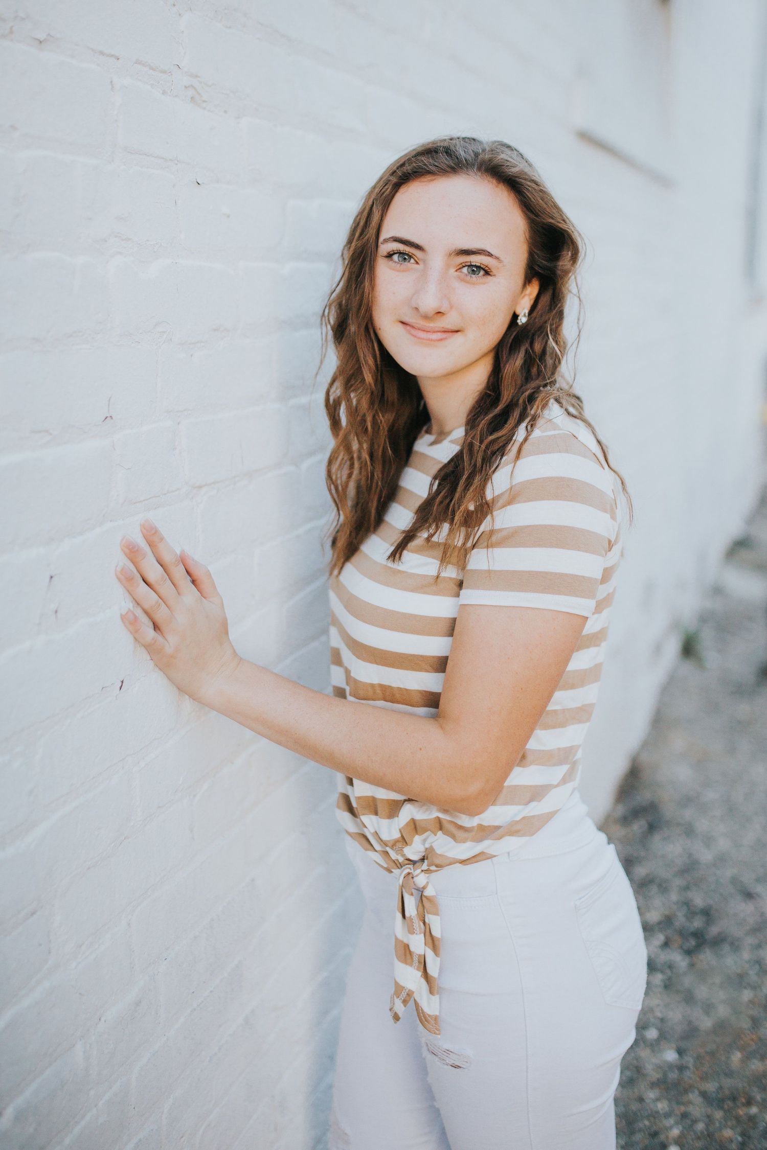 Seniors & Headshots - Apple of Our Eye Photography