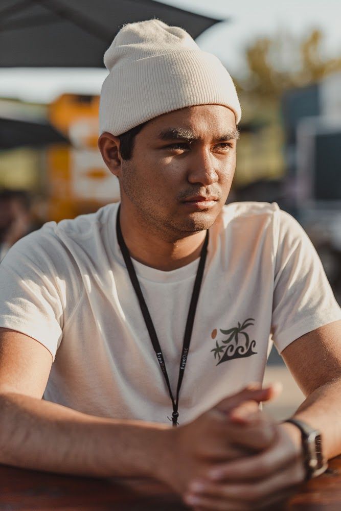 About - Claude Arreza