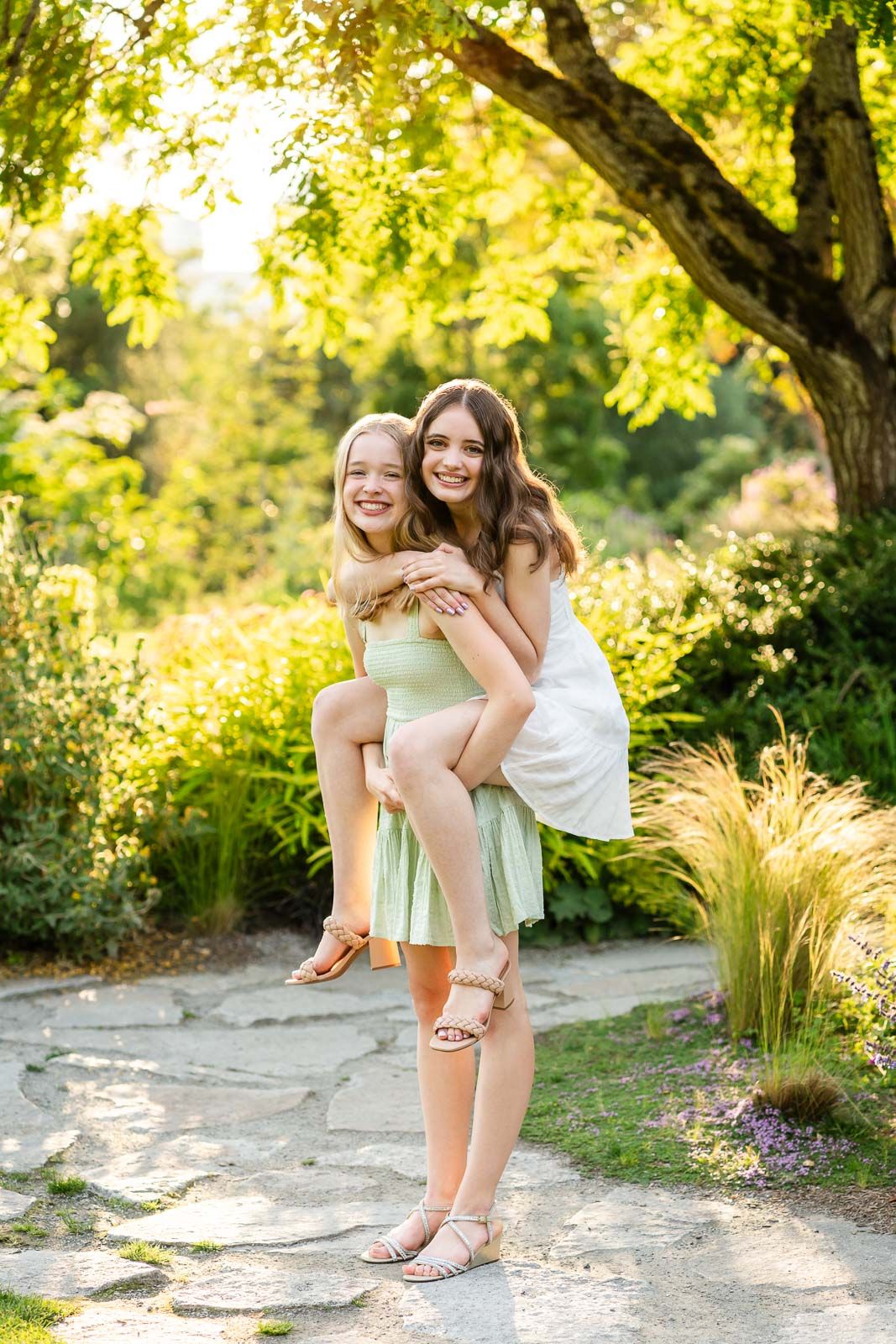 Tips for Family Photos with Teens, Bellevue Botanical Garden - Ling Ling Zheng Photography