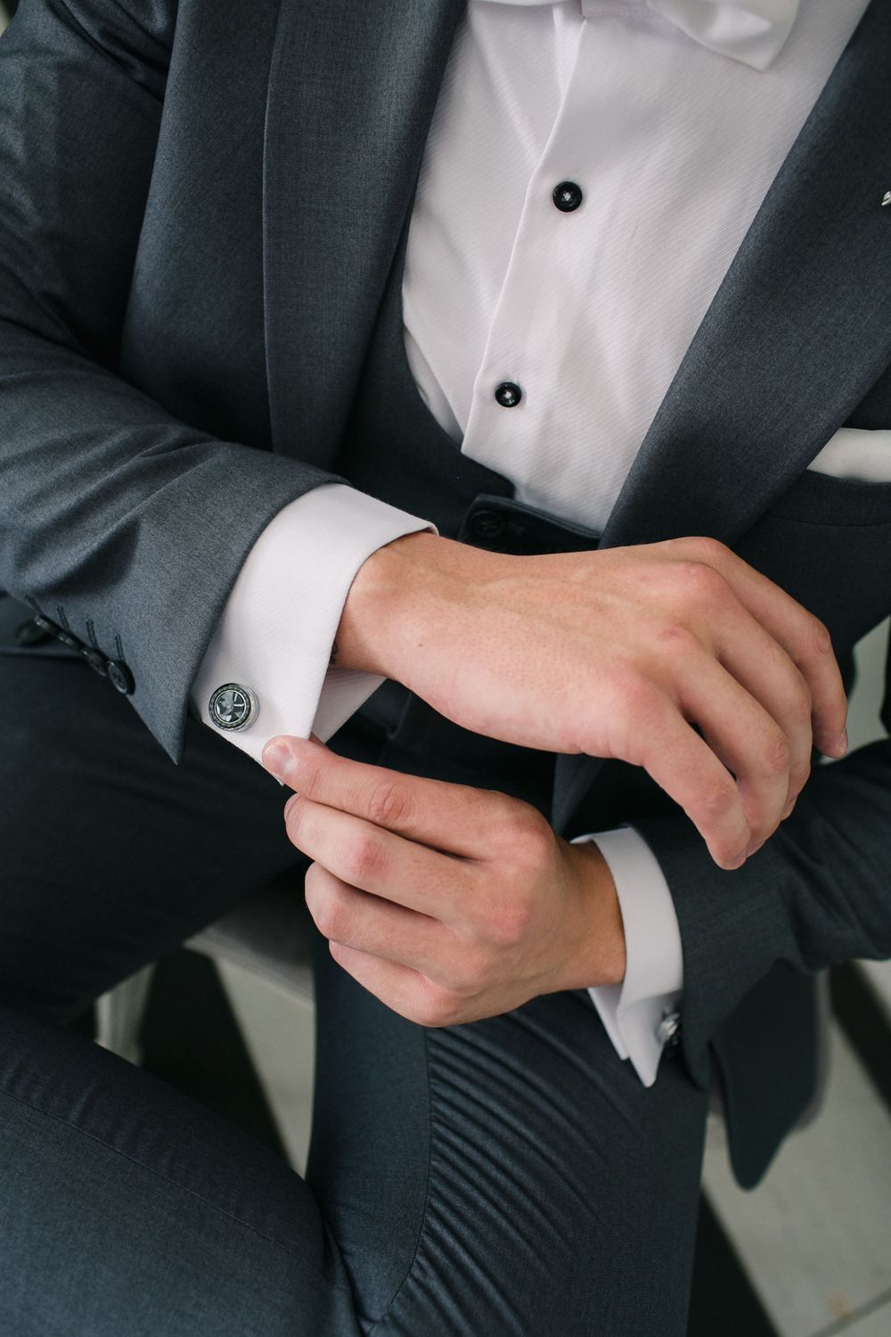 GROOM STYLE: WHAT TO WEAR ON YOUR WEDDING DAY - Dust and Dreams Photography