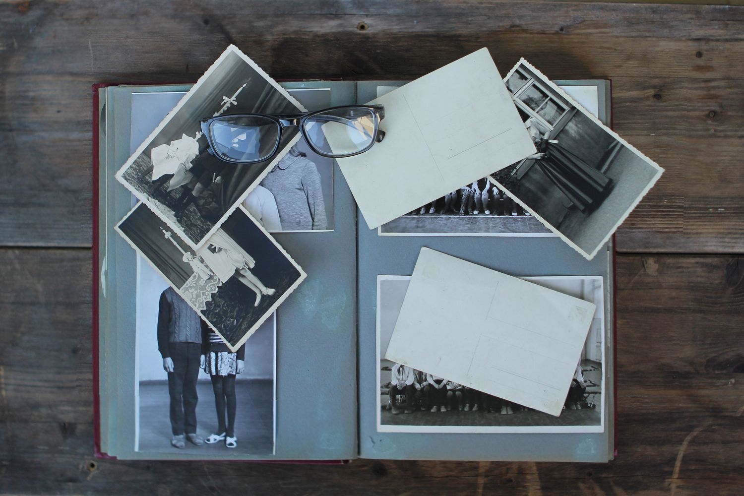 How to Organizing Your Printed Photos at Home - Captured In Time ...