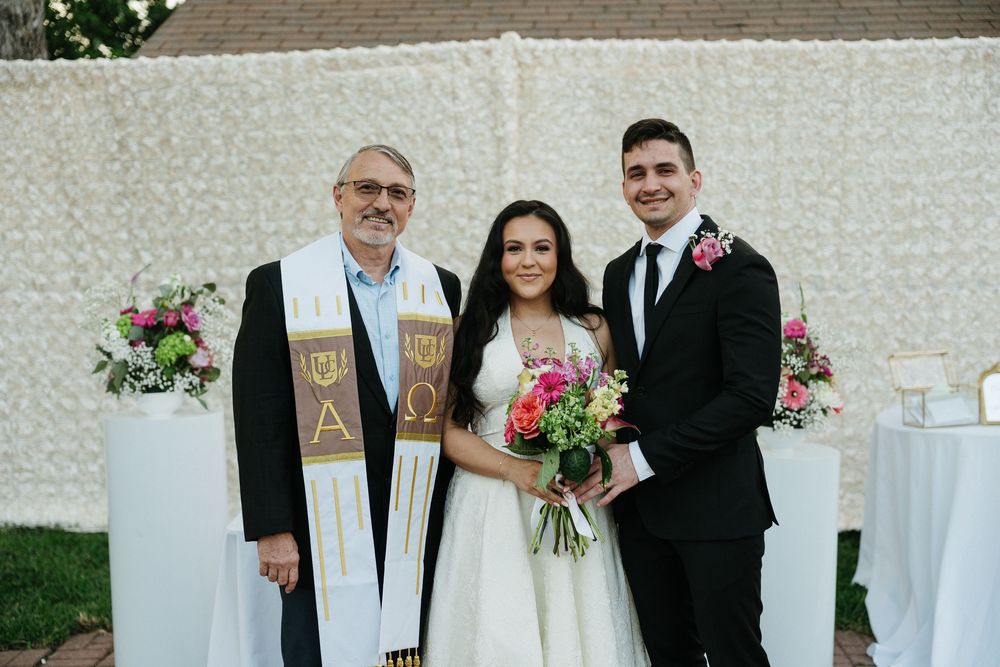 How to Get Legally Married in Houston: Courthouse & Elopement Wedding ...