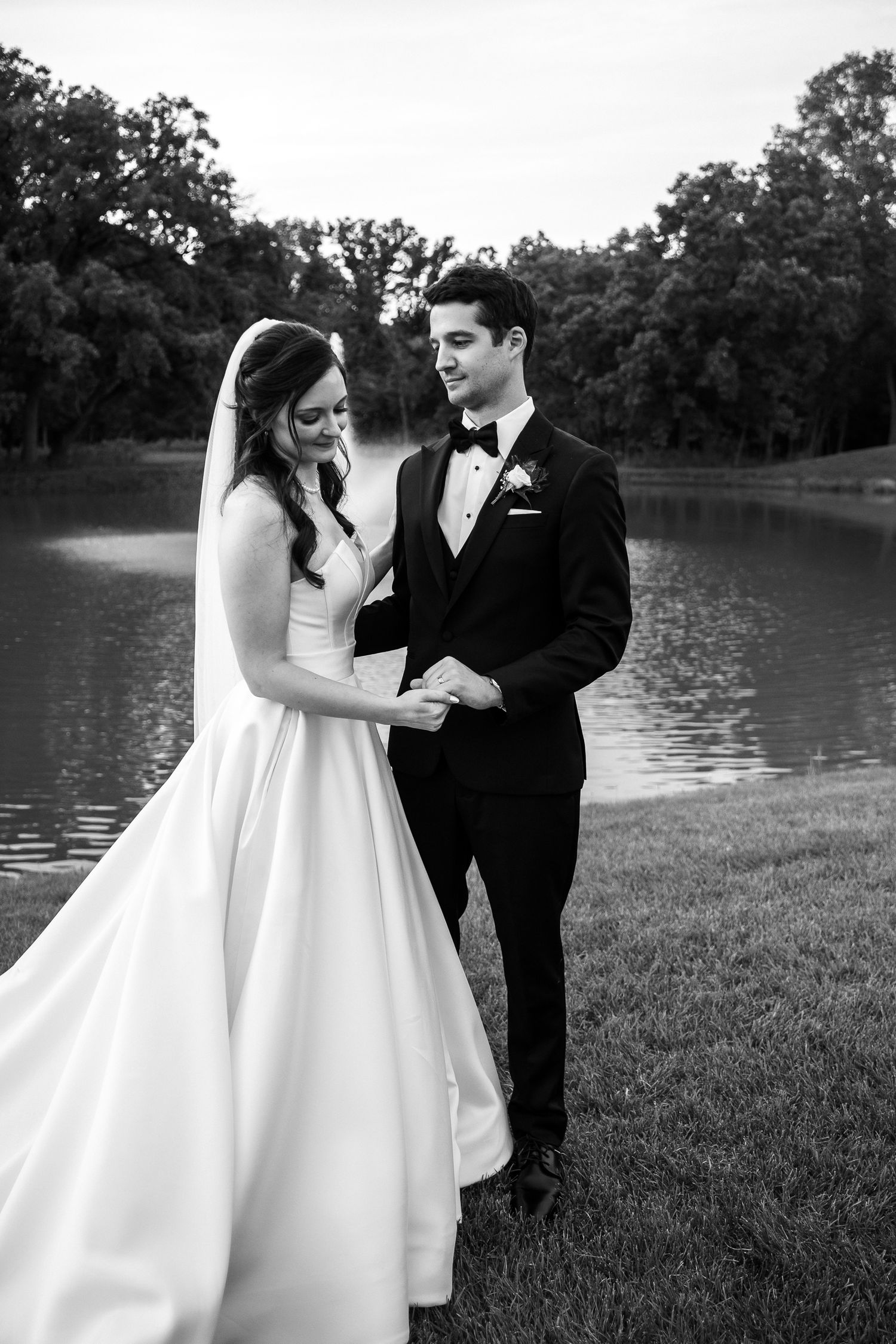Chicago Wedding Photographer Cost in 2026: What Couples Should Expect ...