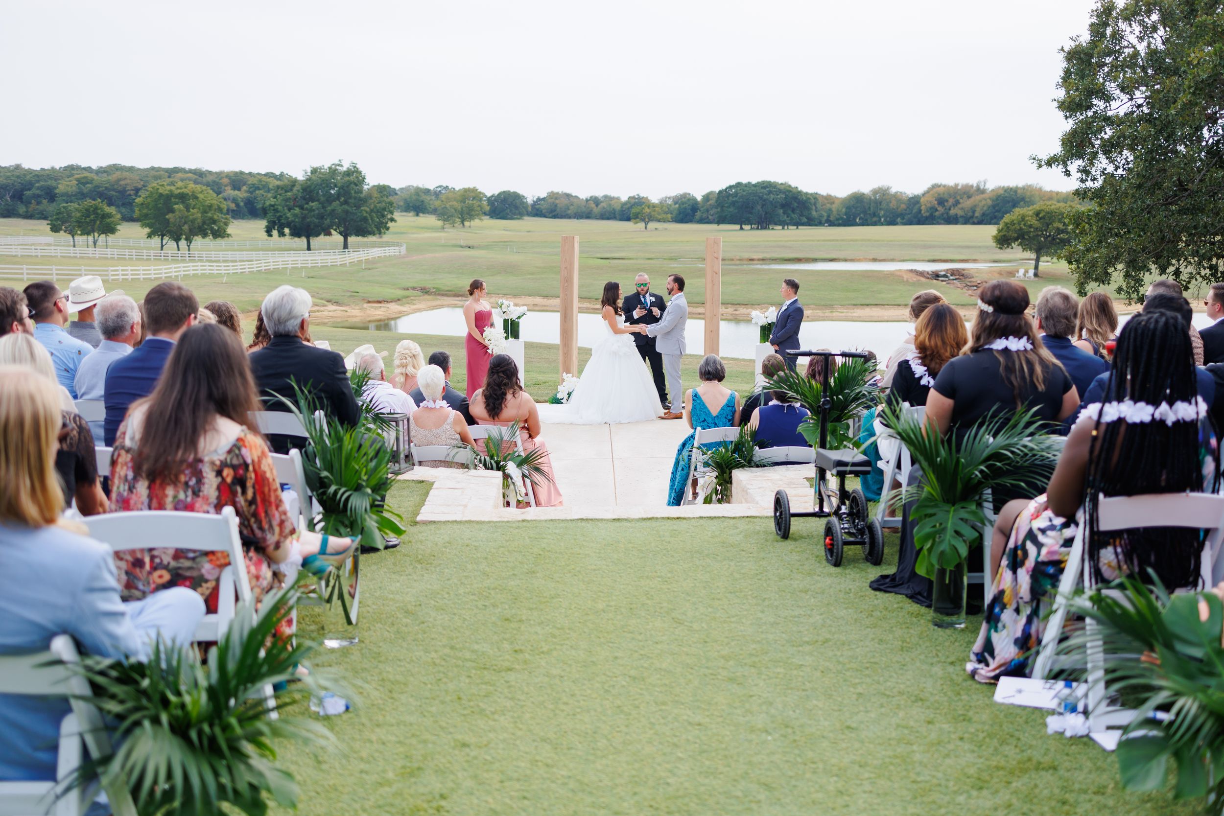 Bella Cavalli Events: A Modern Rustic Wedding Venue in Aubrey, Texas ...