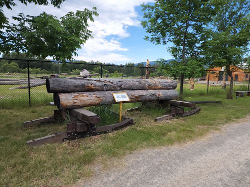 Antique Logging Equipment - Forestry Days