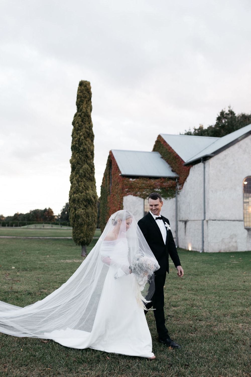 Lisa & Eric | Coombe Yarra Valle - Chloe May | Melbourne Wedding ...