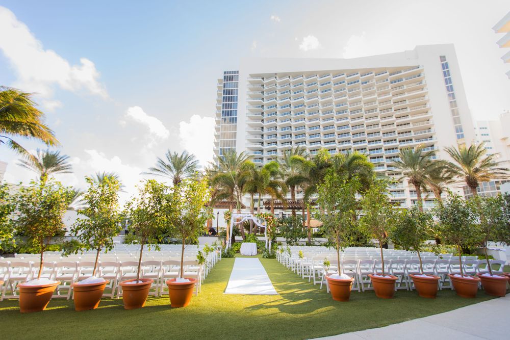 Eden roc miami beach wedding 60 photos - Astyledwedding.com