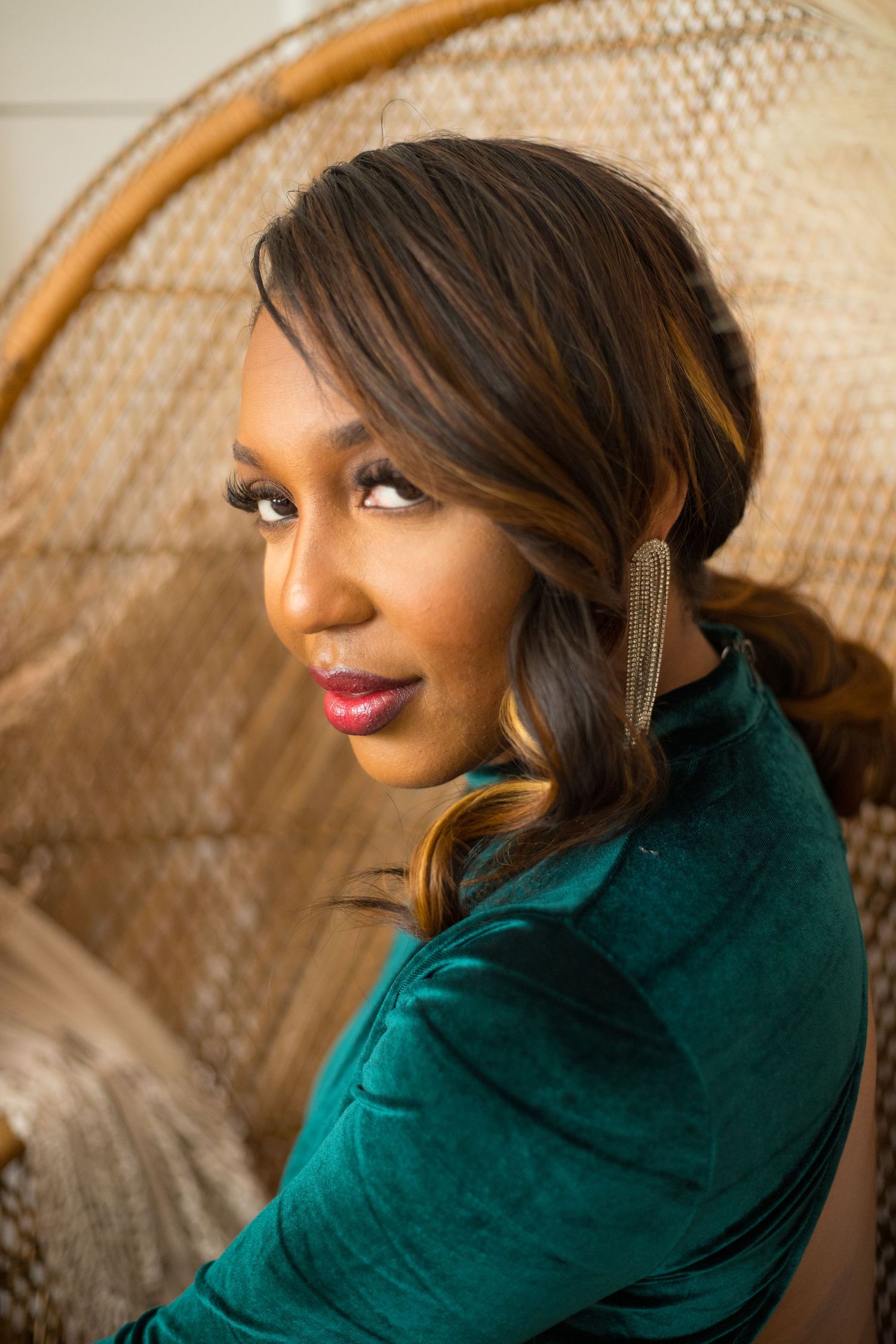 A Stylish Holiday Family Session - Iesha Gover Photography