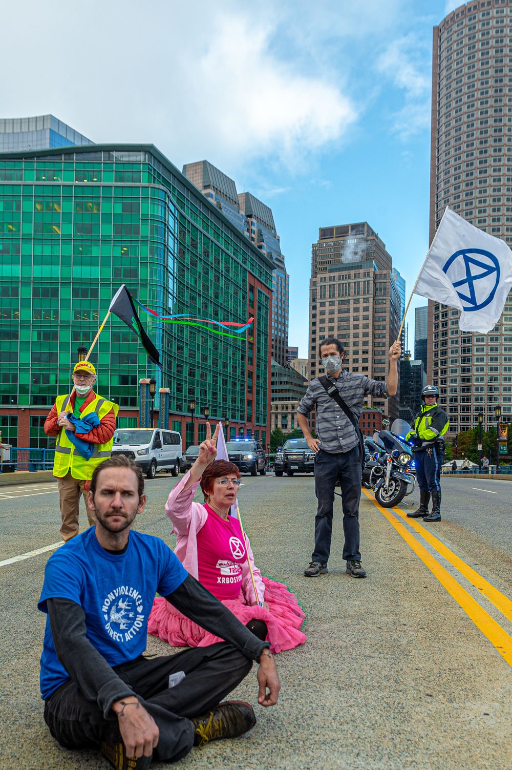 Extinction Rebellion Boston Disrupts Morning Commute, Takes Over Evelyn ...