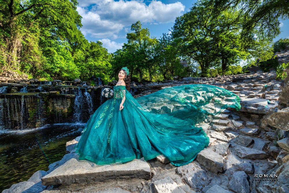 Roman Photography Studios