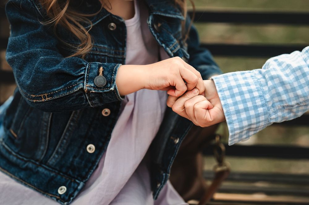 The Do's and Don'ts of Bribing Kids for Photos - Chattanooga Family ...