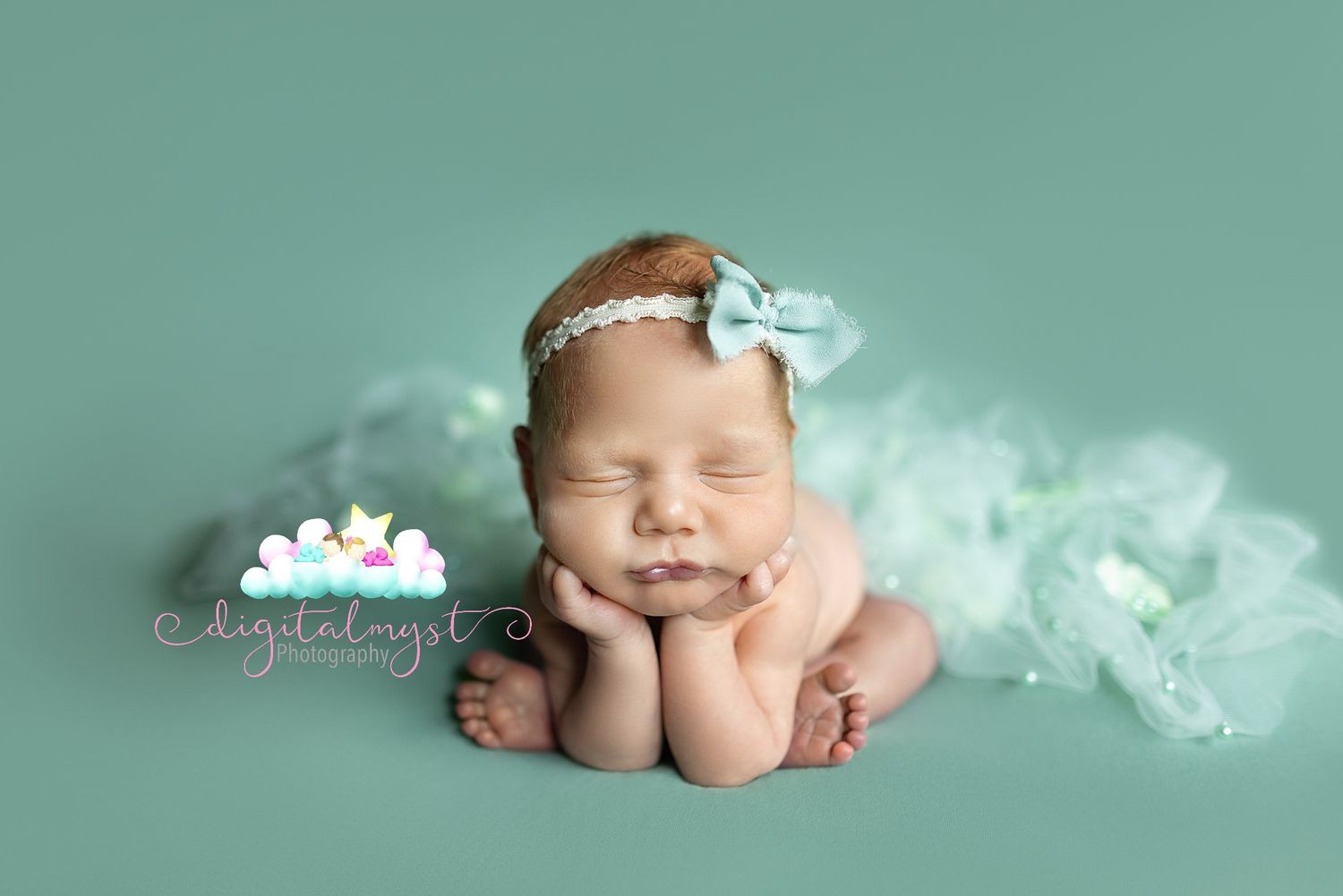 The Froggy Newborn Pose explained by Tampa Photographer and owner of ...