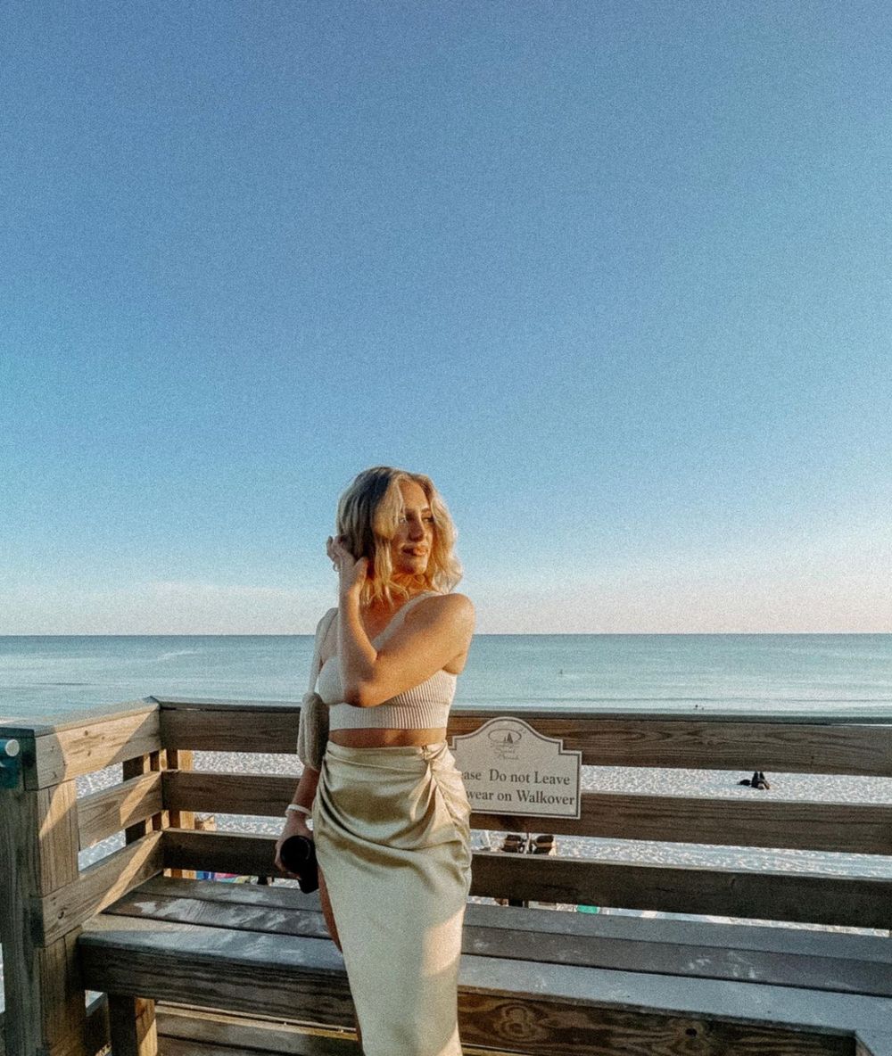 About - COURTNEY MARIE x PHOTO