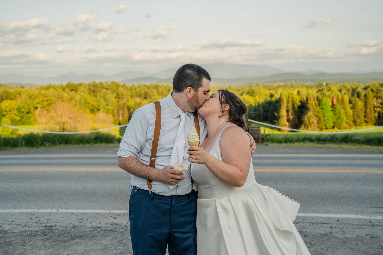 Perfect Summer Wedding - Inn at Grace Farm in Fairfax, VT - Desirae ...