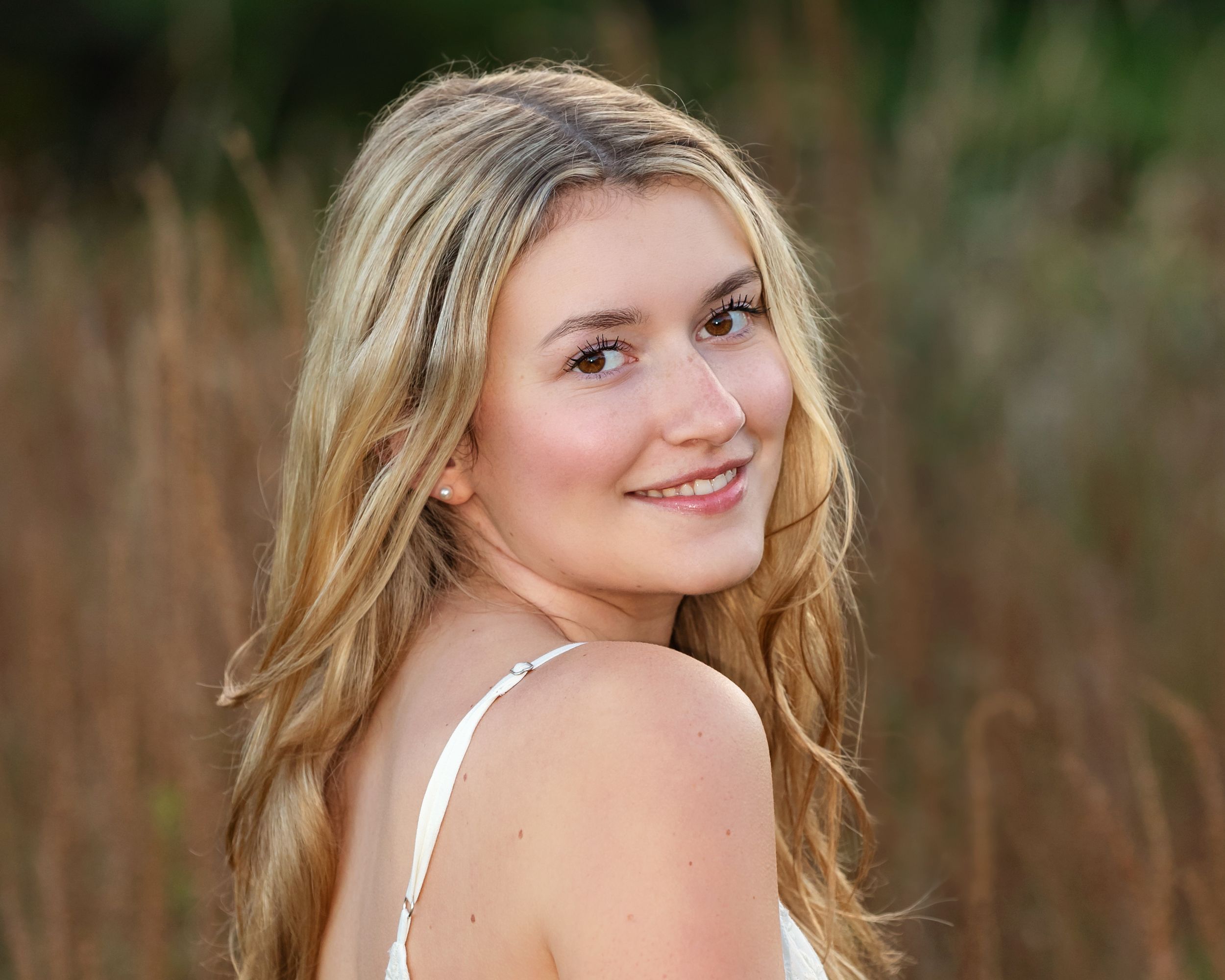 senior portrait photographer - HM Collins Photography