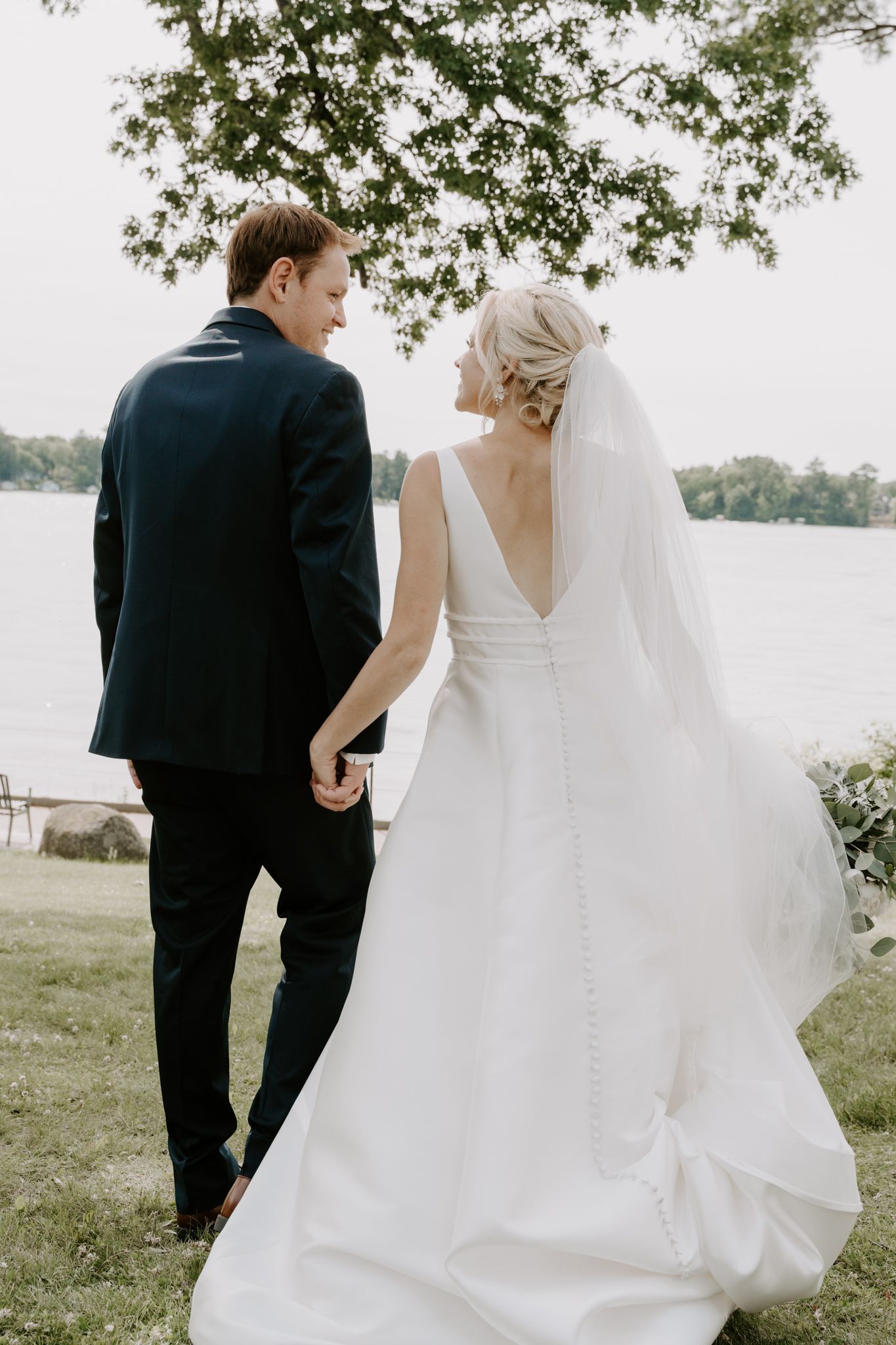 Luxury Wedding Photography - simple focus