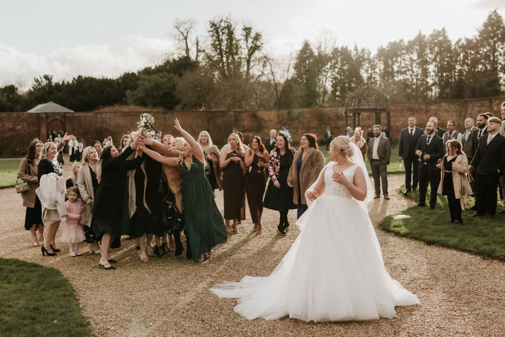 Nancy & Ash - Elmhay Park - Shannon Suffern Photography