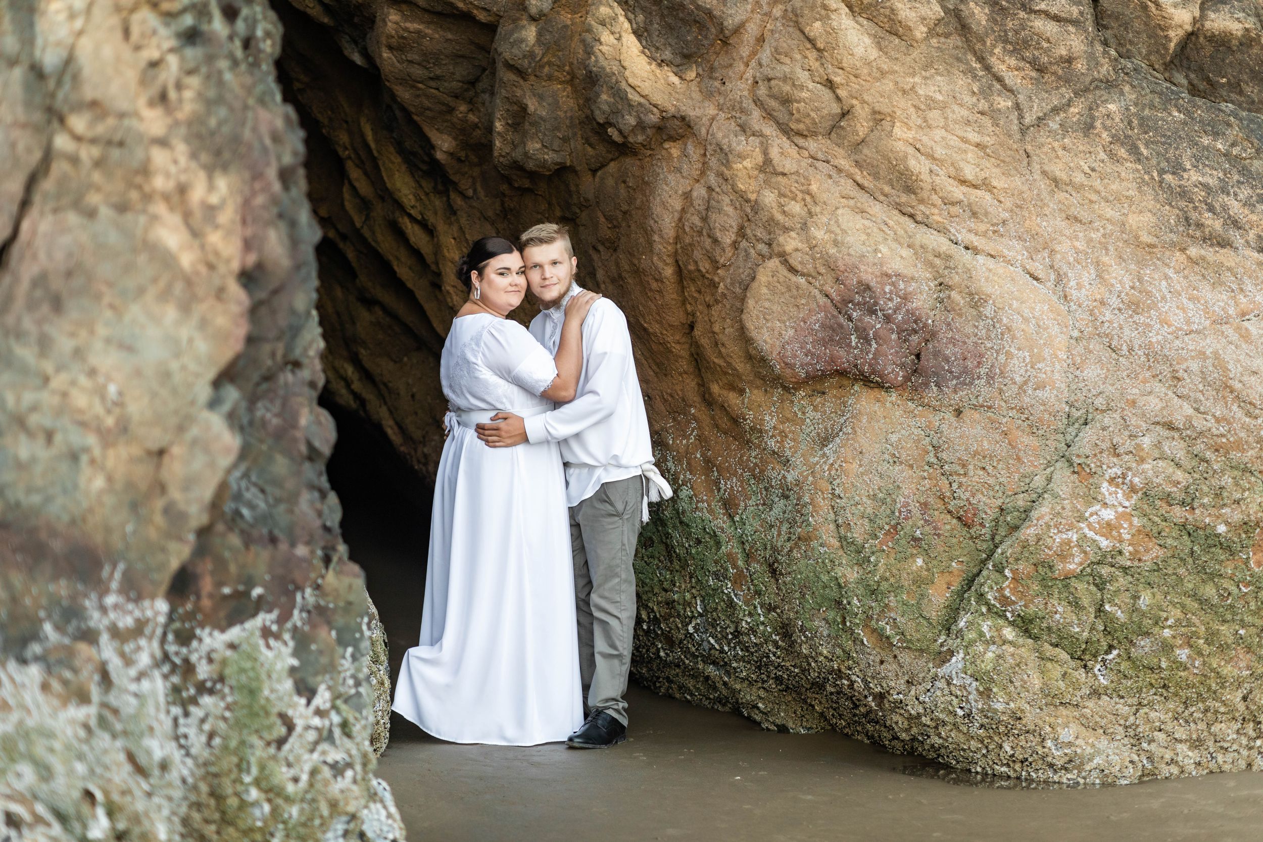 Alex & Lina's Engagement - Photography By Tayiciya