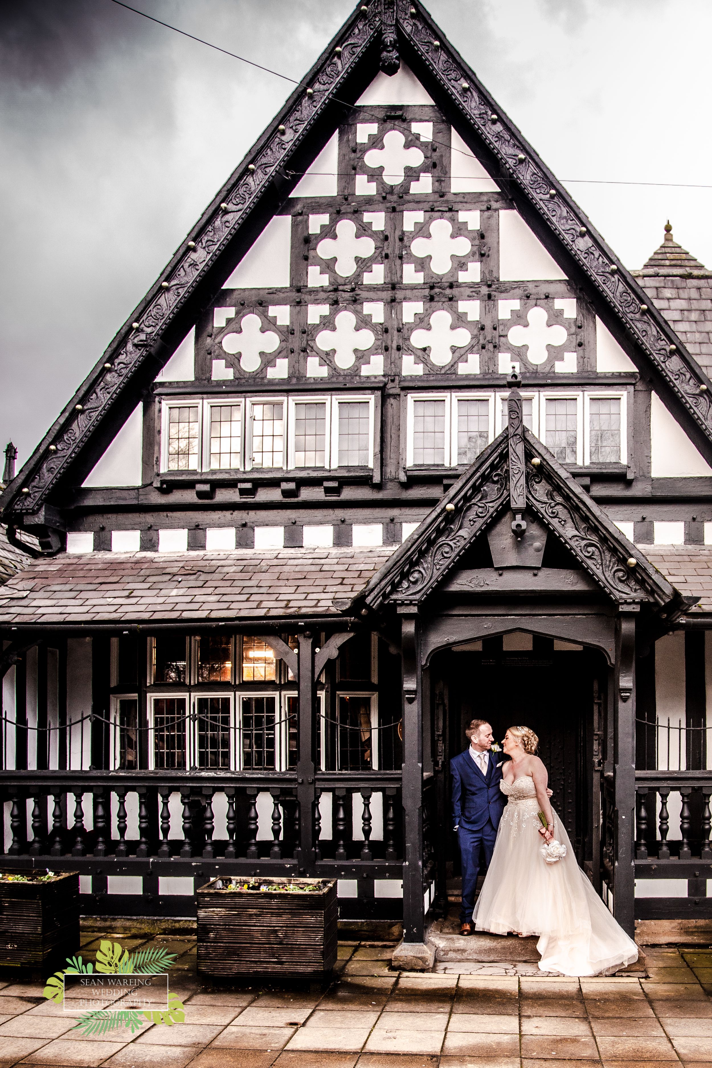 Sean Wareing : Urmston Wedding Photographer