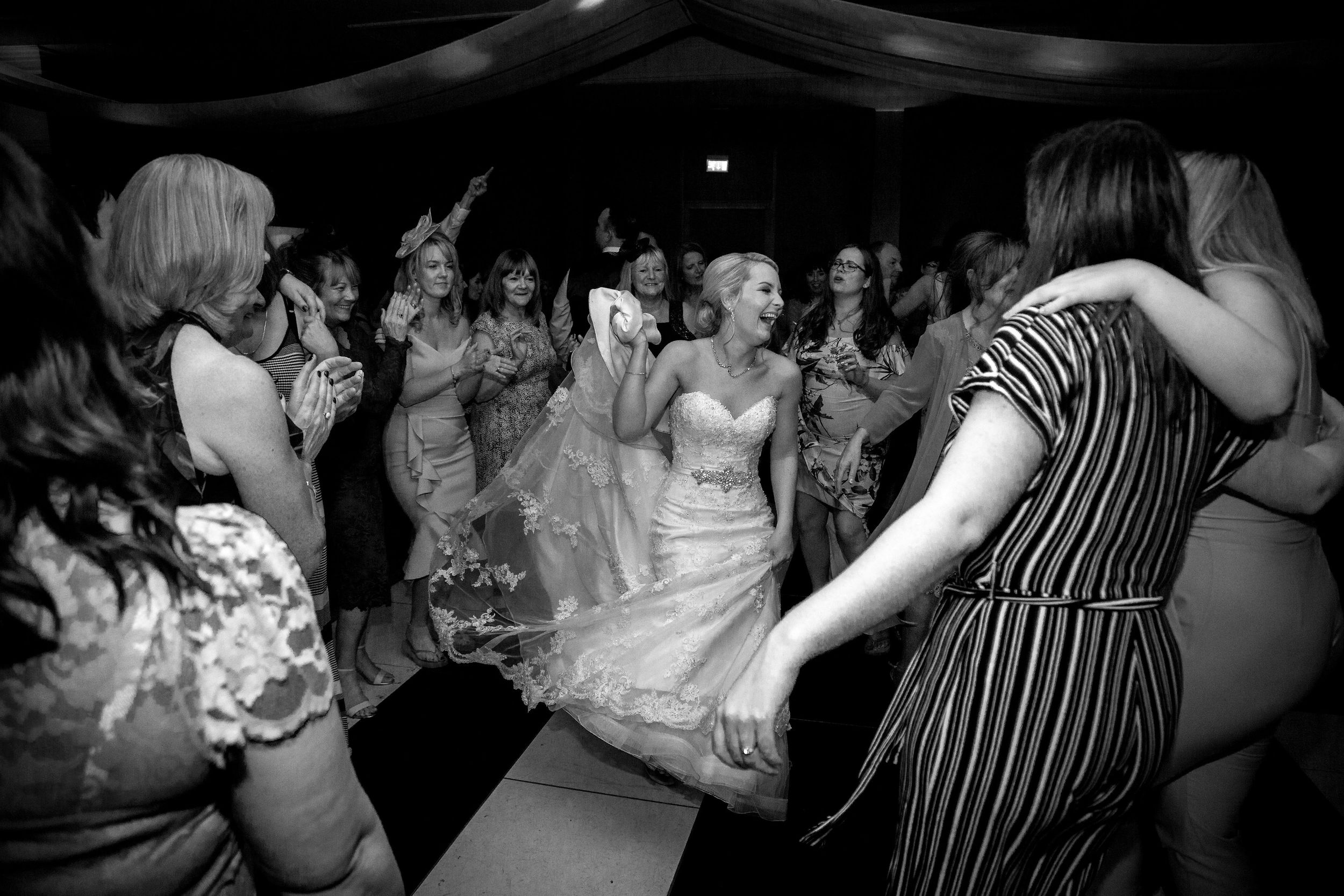 Sean Wareing : Urmston Wedding Photographer