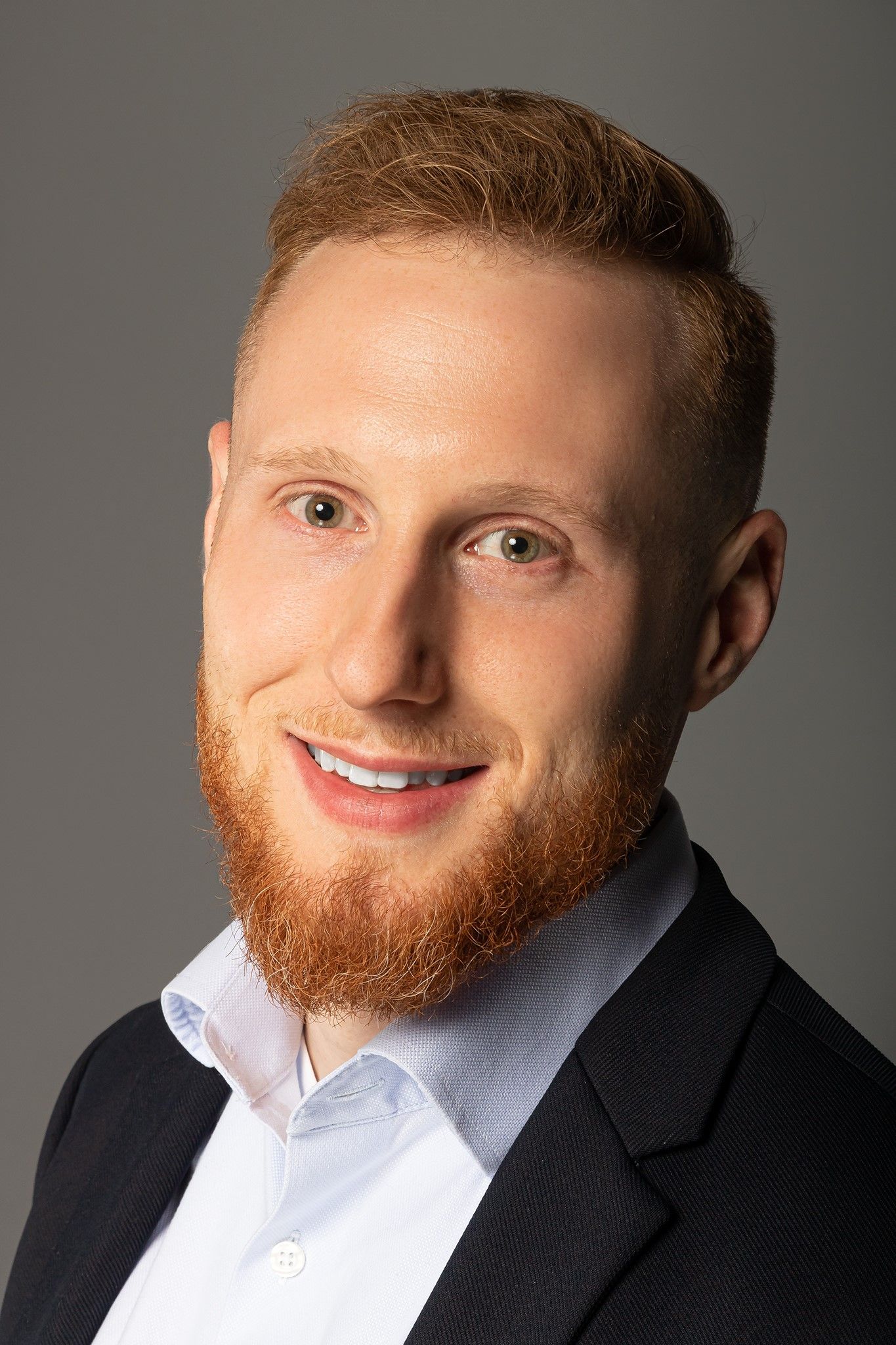 Headshots - Eric Rosas Photography