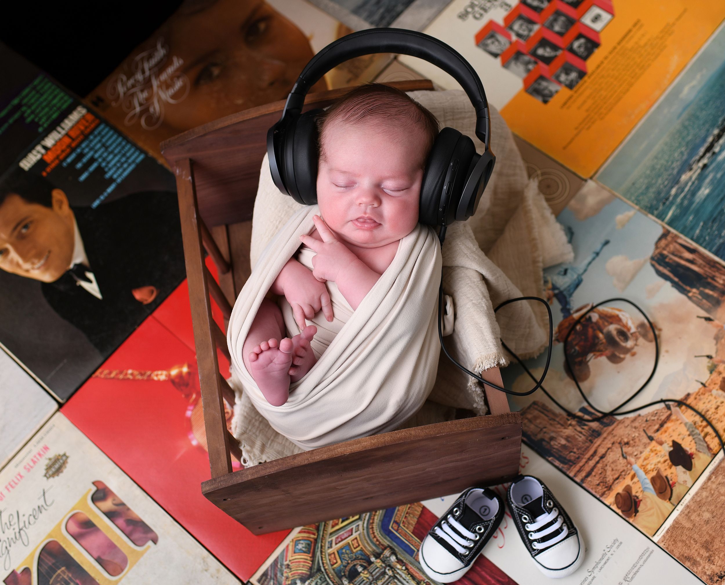 Studio Sessions - Studio 33