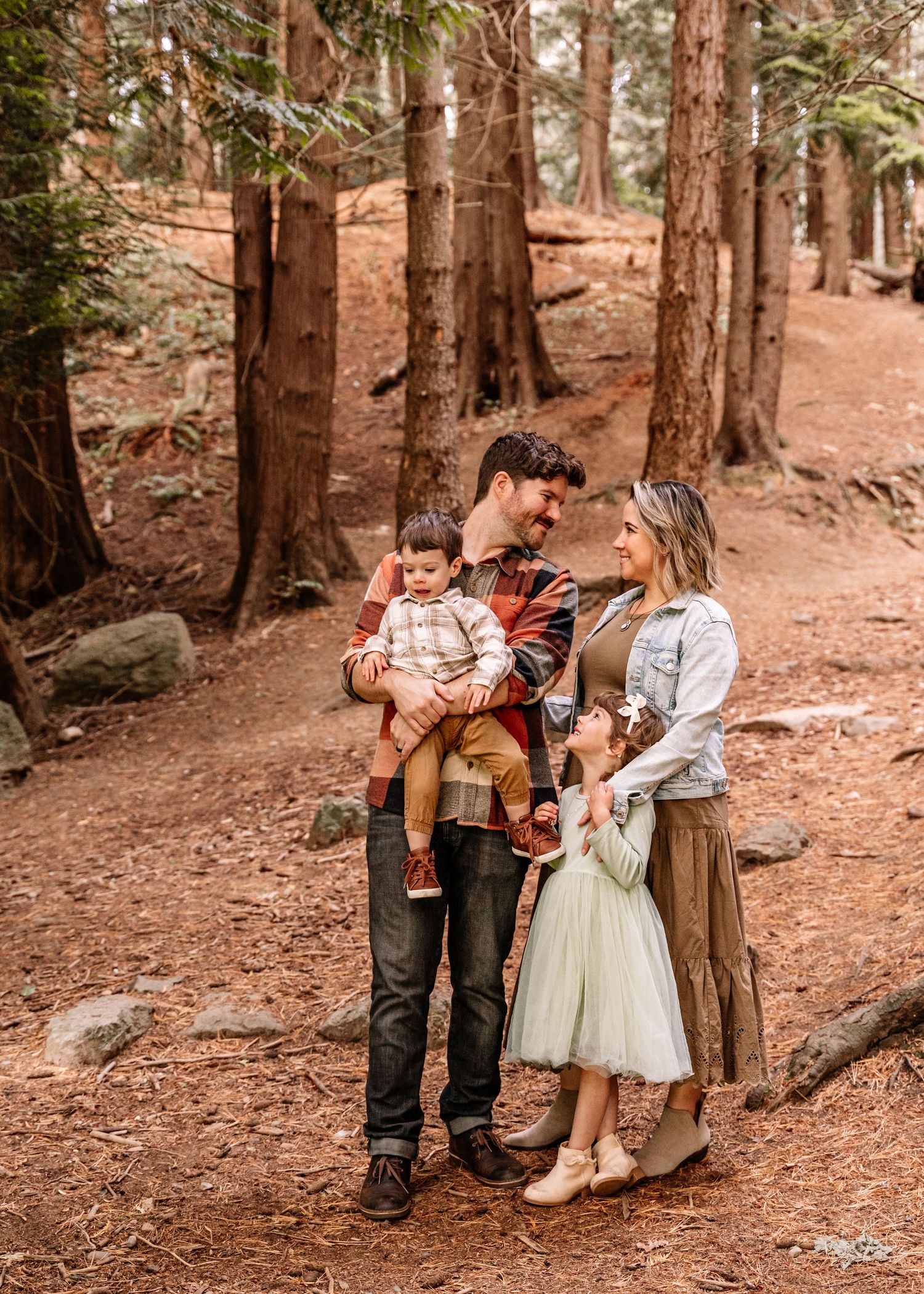 The S Family | Hamlin Park in Shoreline, WA - Cece Castillo Photography