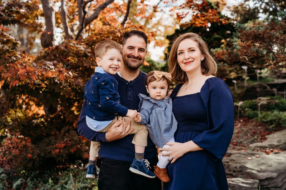 Family - Lyndi Photography