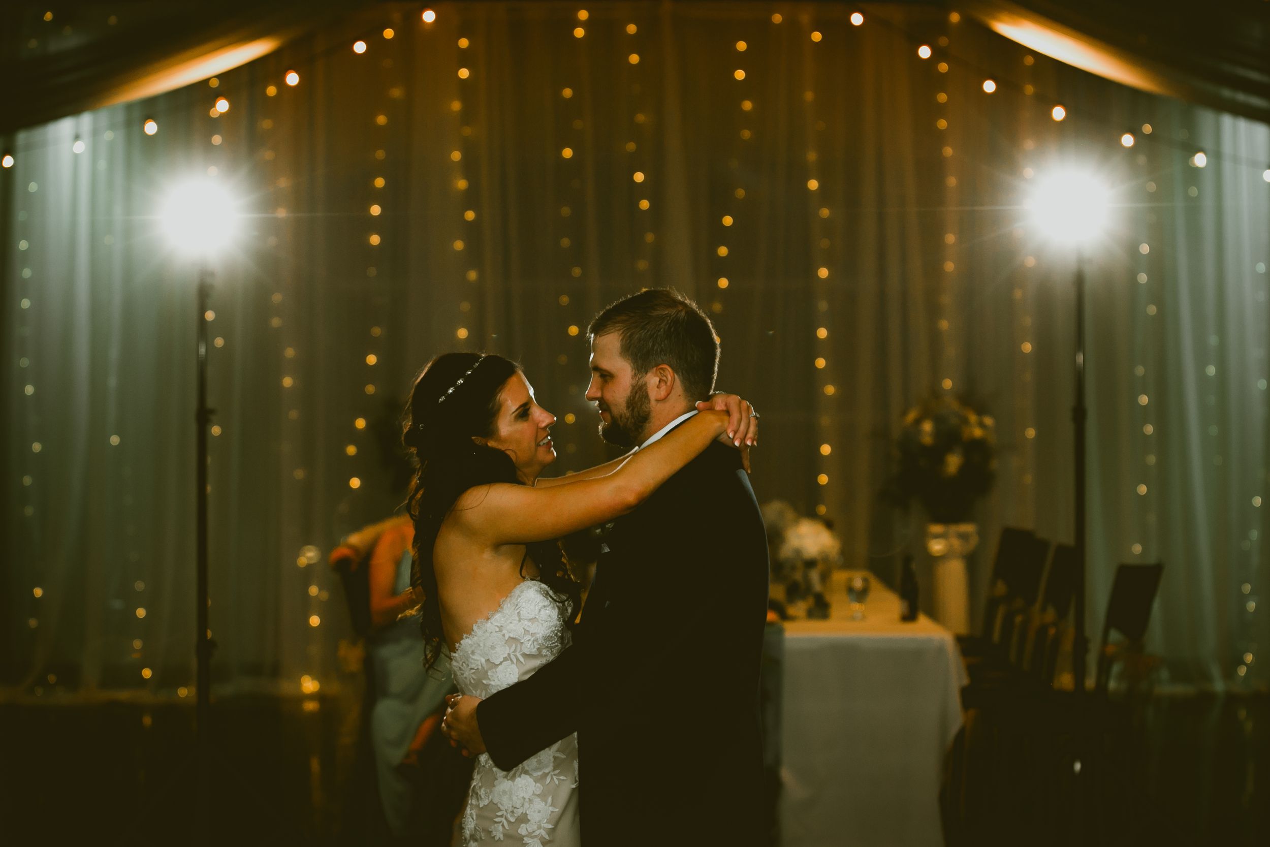 3 Types of Wedding Photography Styles with Examples - Lindsey George ...