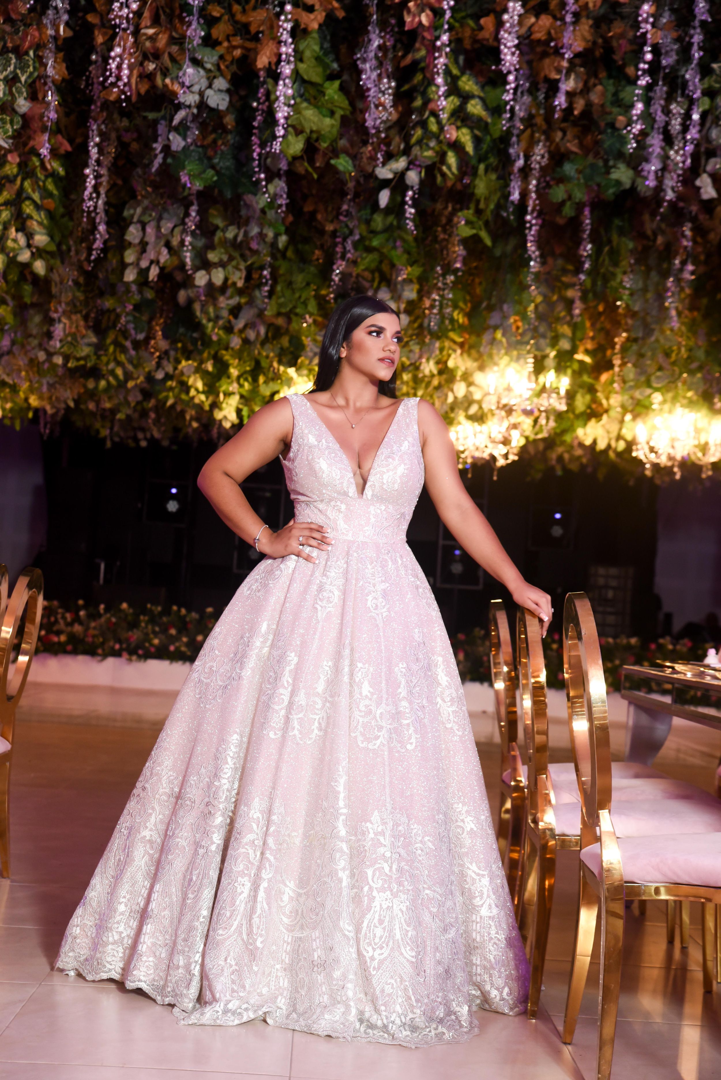 ¡Es hora de encontrar el vestido perfecto para tu fiesta de XV años ...