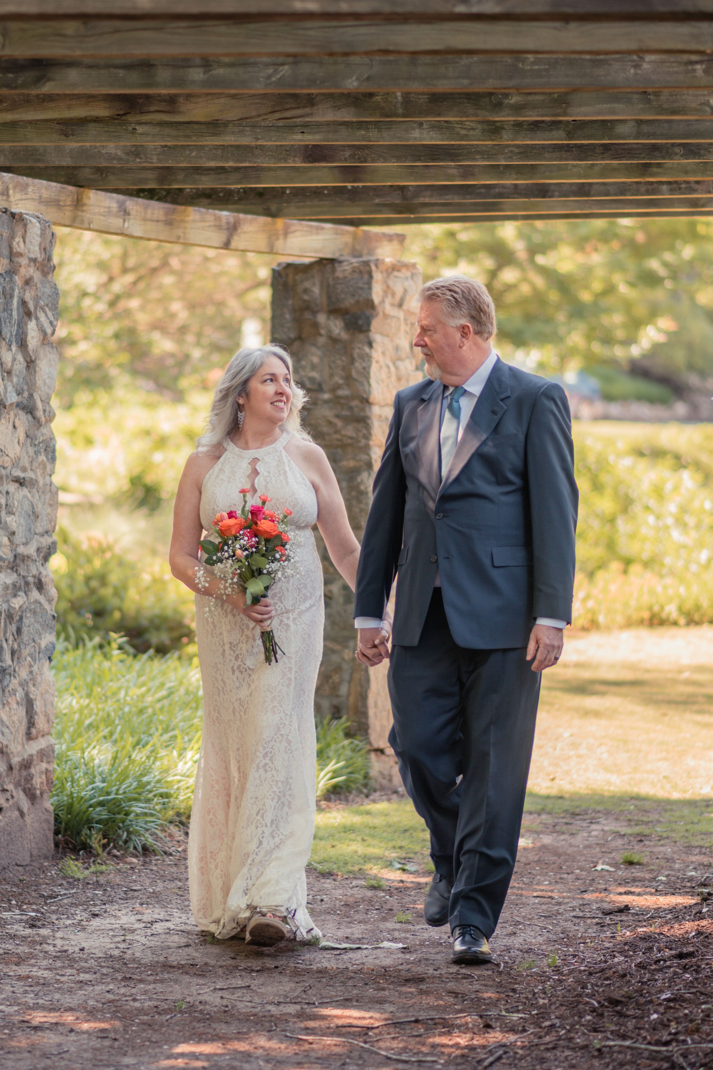 Intimate wedding at the Raleigh Rose Garden - Blythe Photo