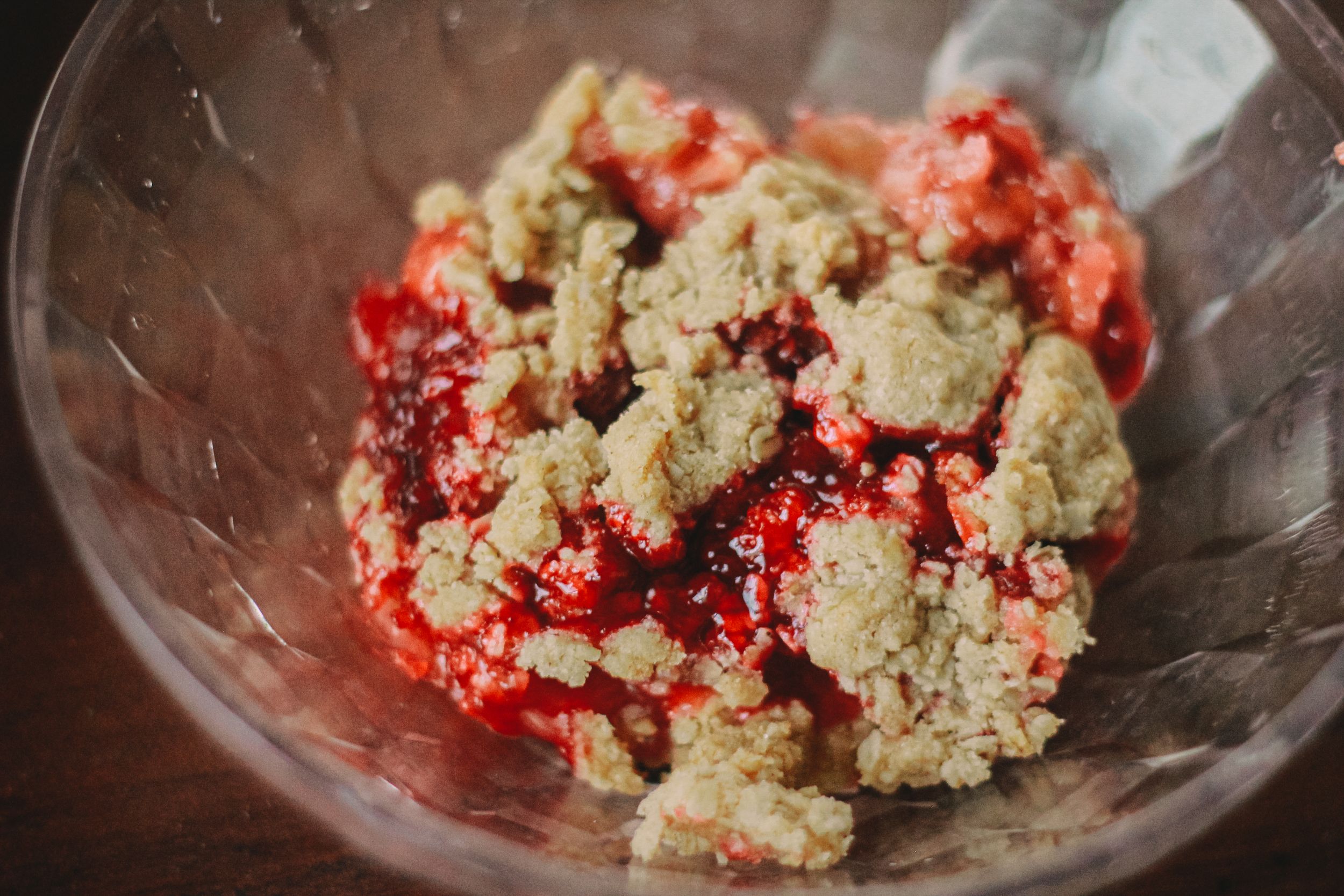 rhubarb raspberry crisp - By Design Journal