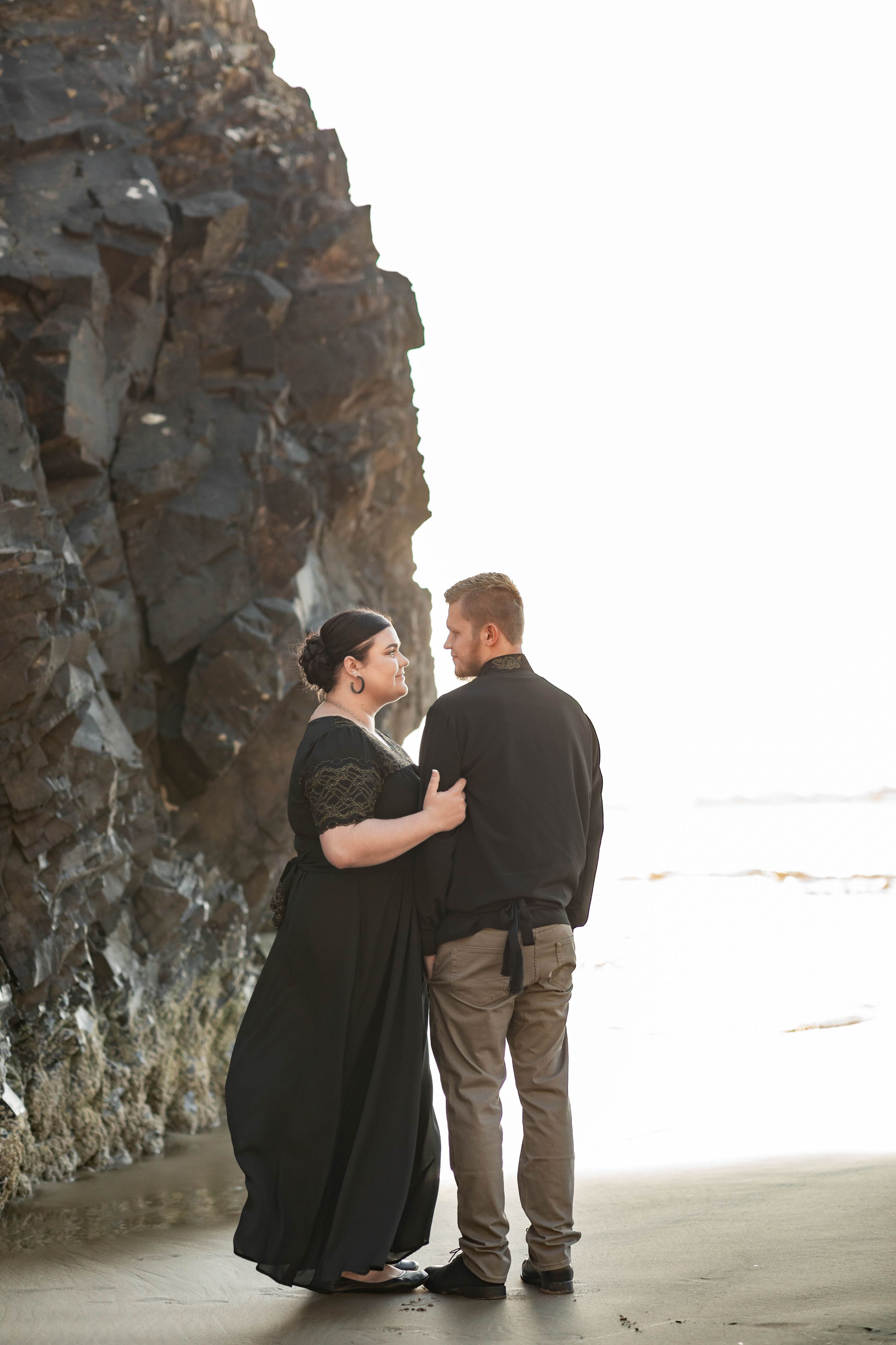 Alex & Lina's Engagement - Photography By Tayiciya