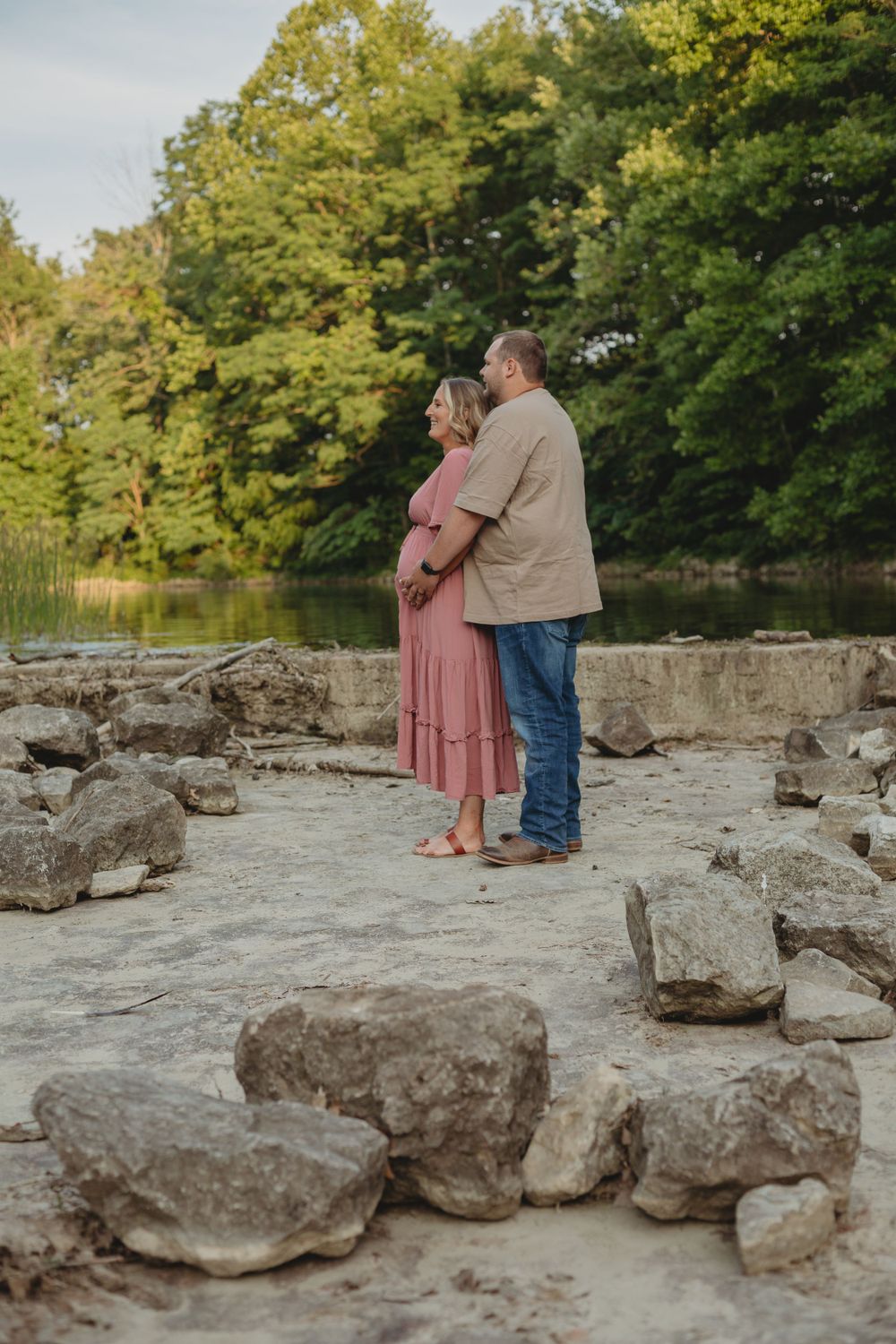 Summer Maternity Session - Makenna Lynn Photography
