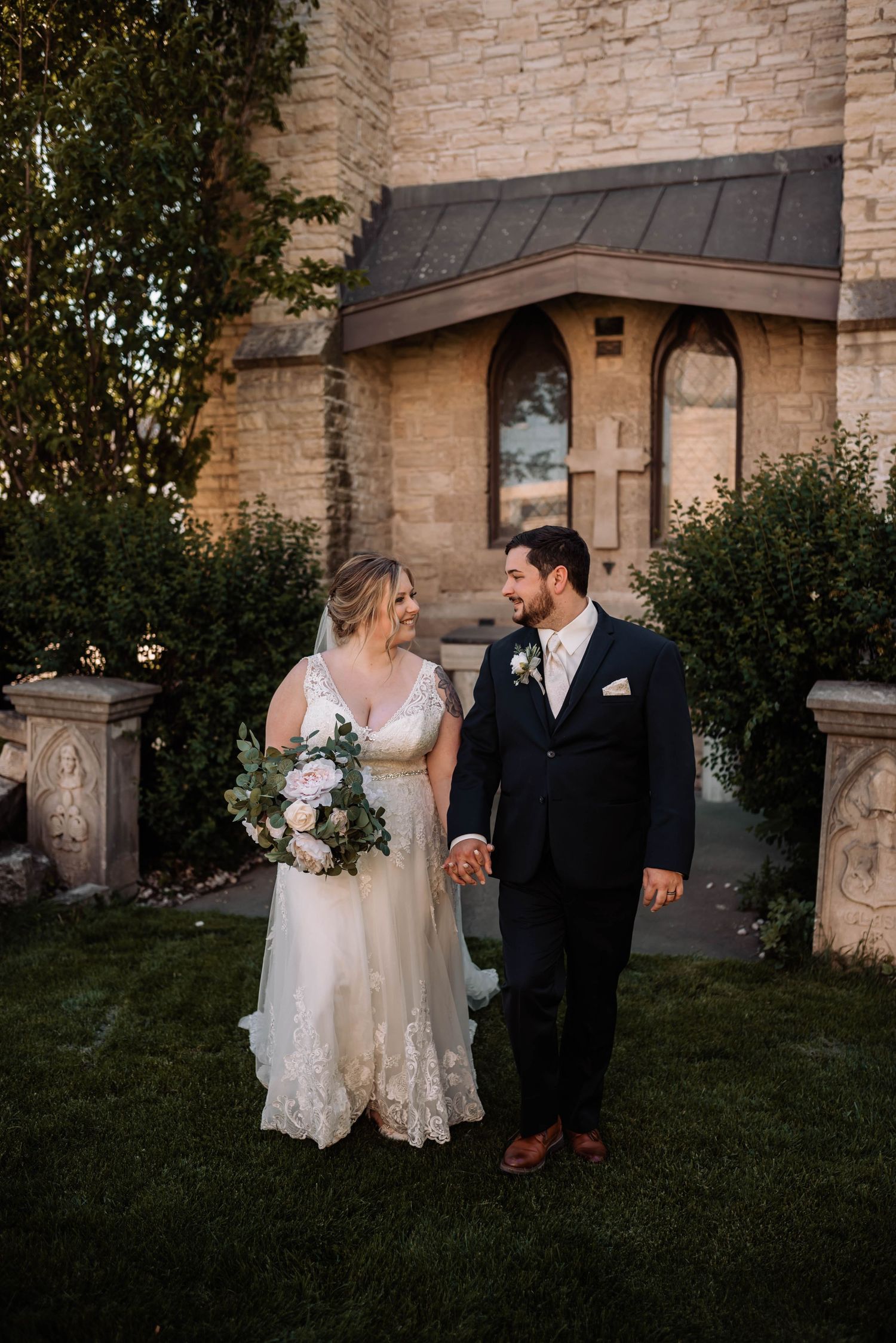 Weddings & Engagement - Pricing & Packages - Michaela Kay Photography