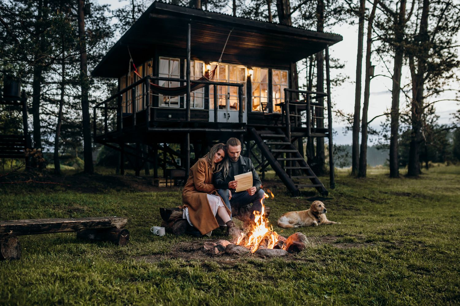 Įžadų atnaujinimo fotosesija Varėna Treehouse - Kristina Chéri Photography