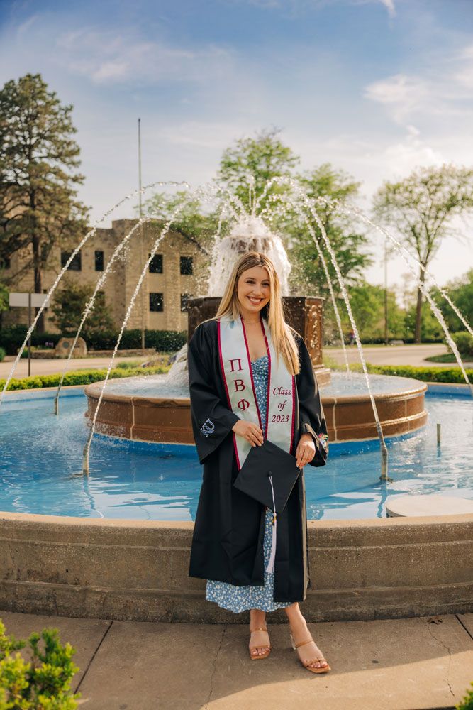 Cap and Gown Sessions in Lawrence, KS - n2photography | Family, wedding ...