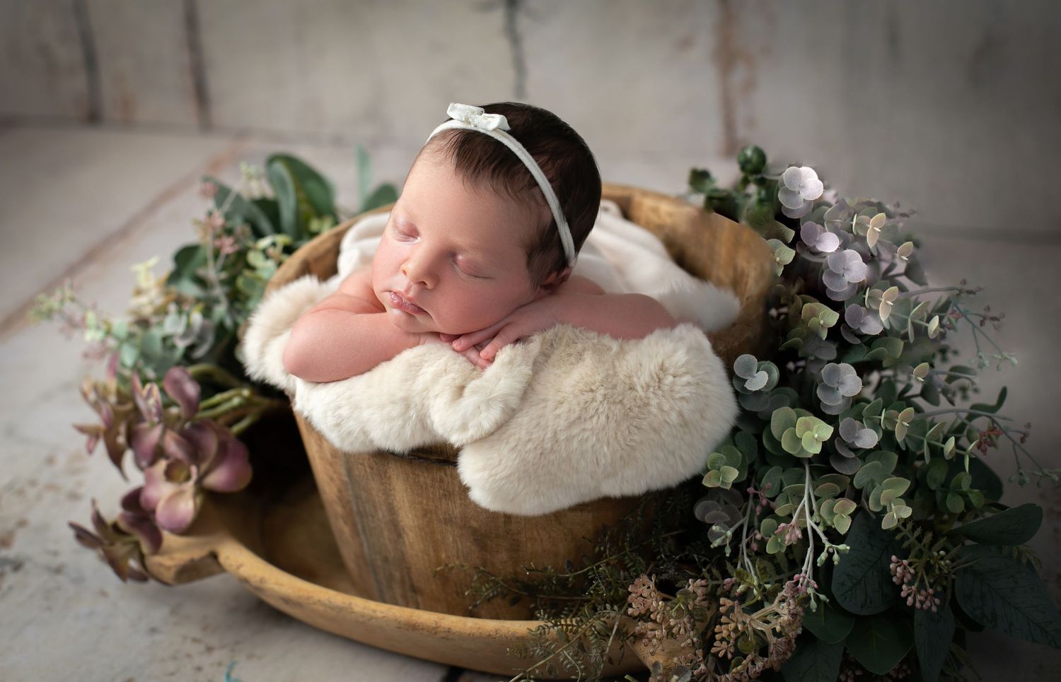 Contact - baby Avontif Studio