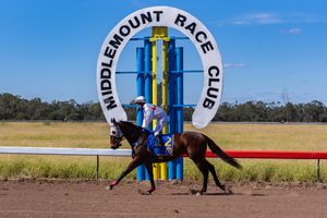 Country Race Day - Middlemount 2022 - Kim Deluca Photography